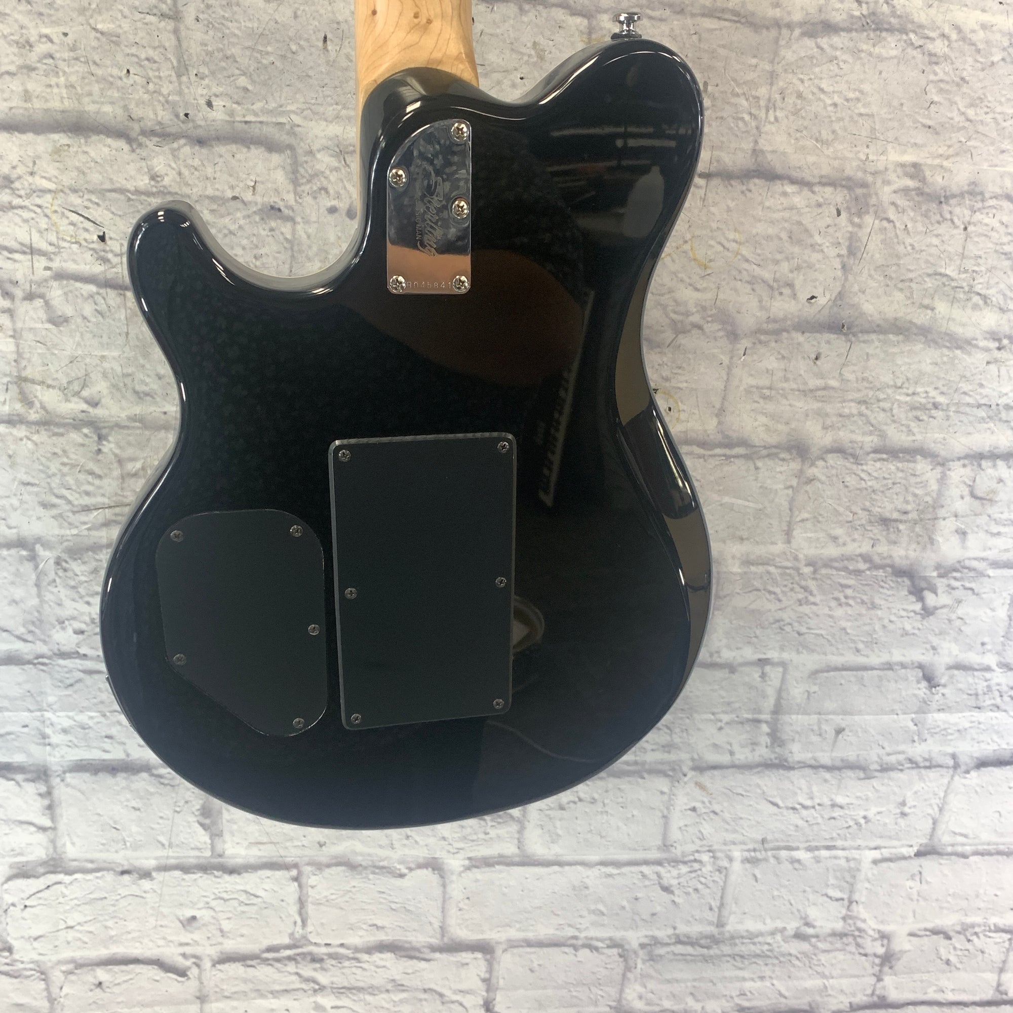 Sterling by Music Man SUB Axis AX3 Transparent Red Sterling by Music Man SUB Axis AX3 Transparent Red