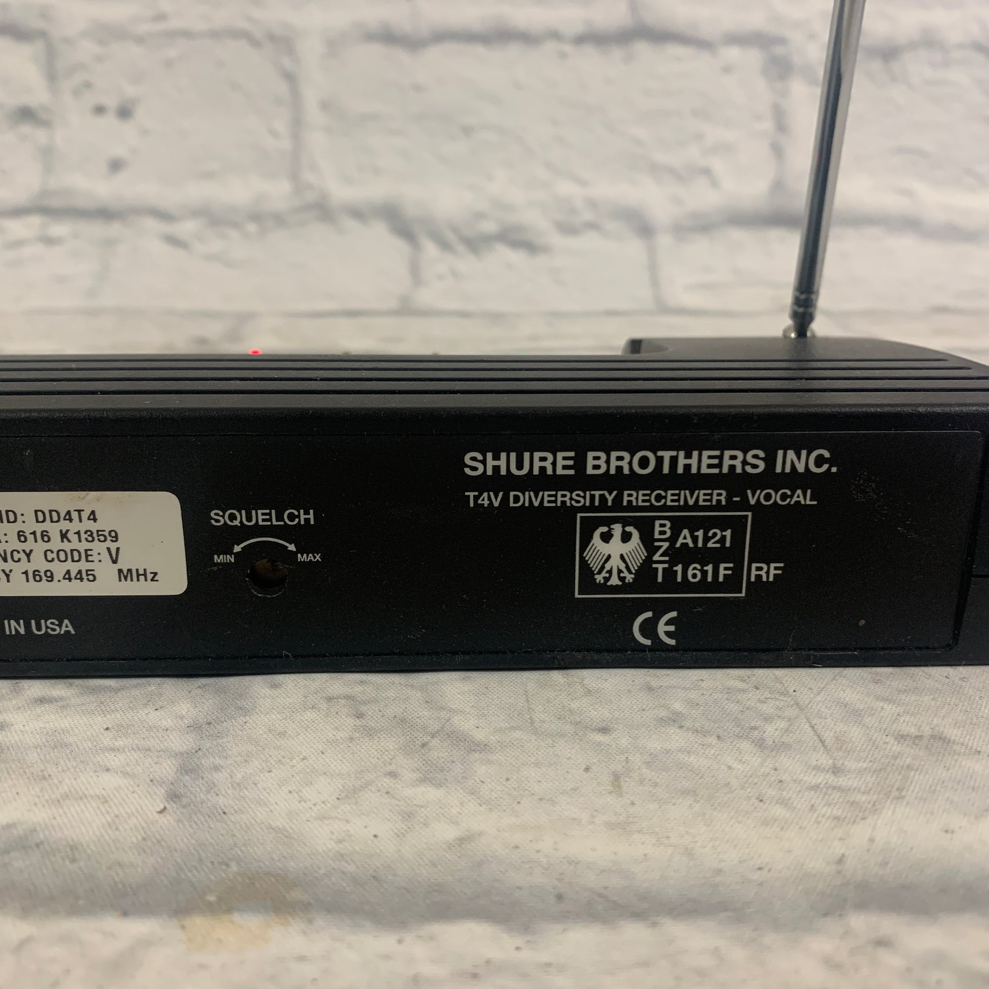 Shure T4V MARCAD Diversity Mic Receiver Wireless Microphone System ...