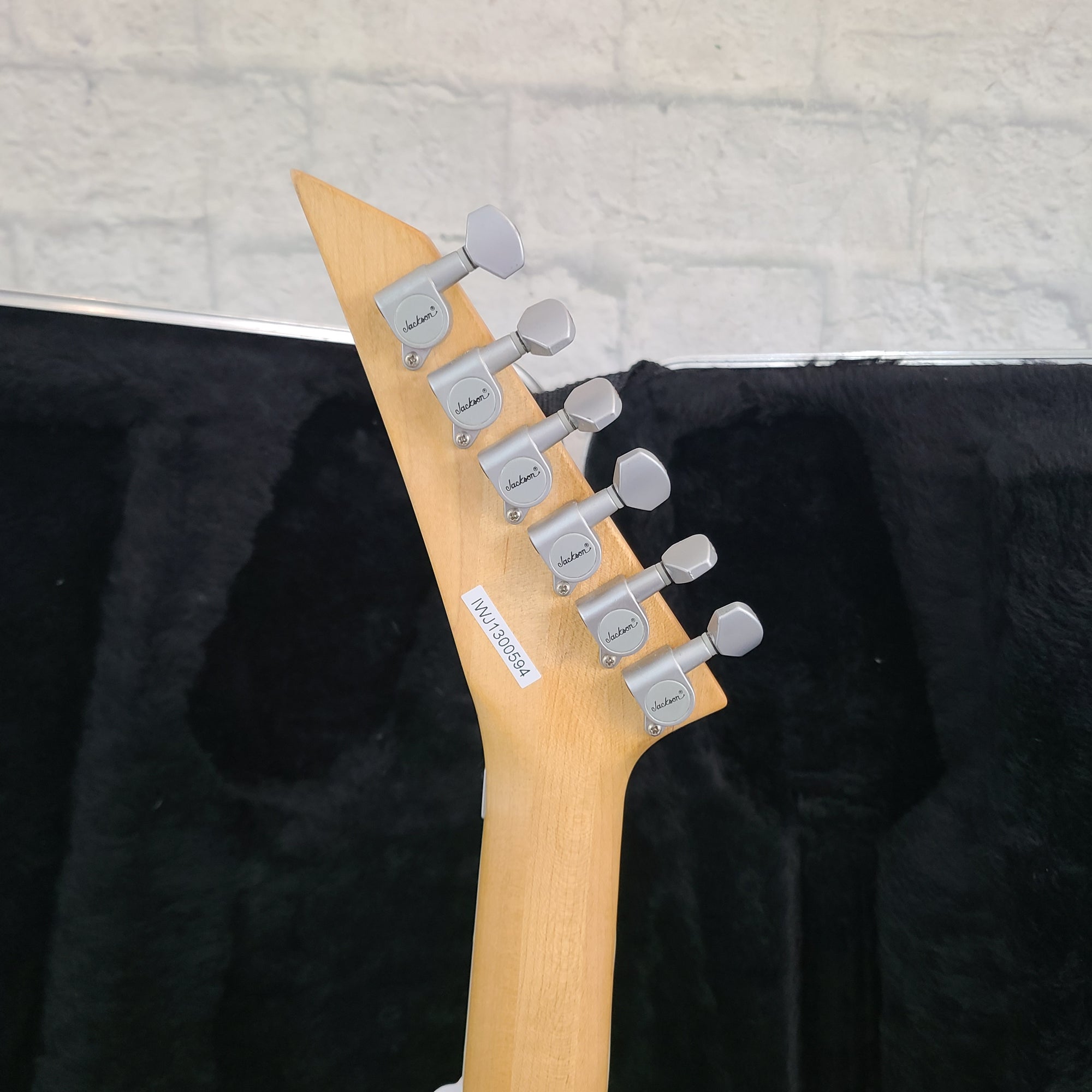 Jackson SL2 Pro Series W/ case Electric Guitar - Evolution Music