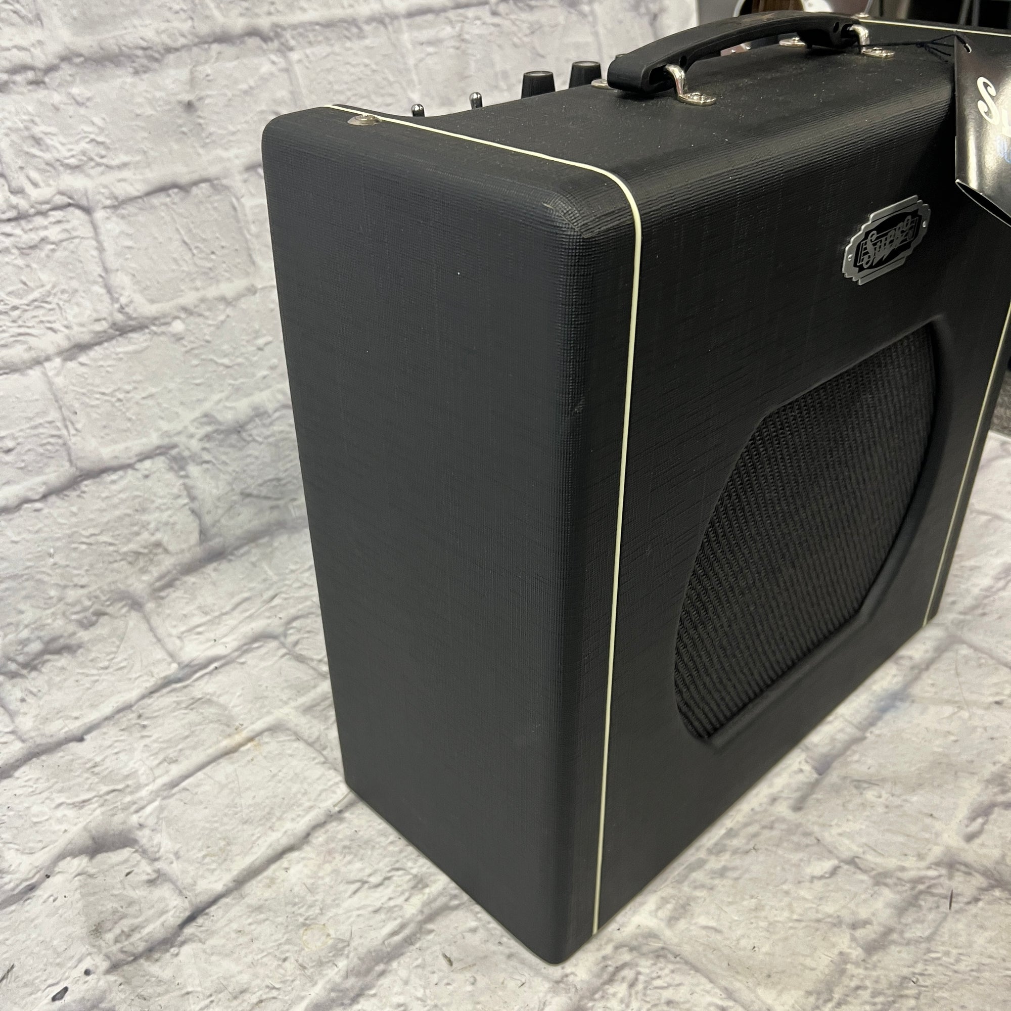 Supro Blues King 12 Guitar Combo Amp - Evolution Music