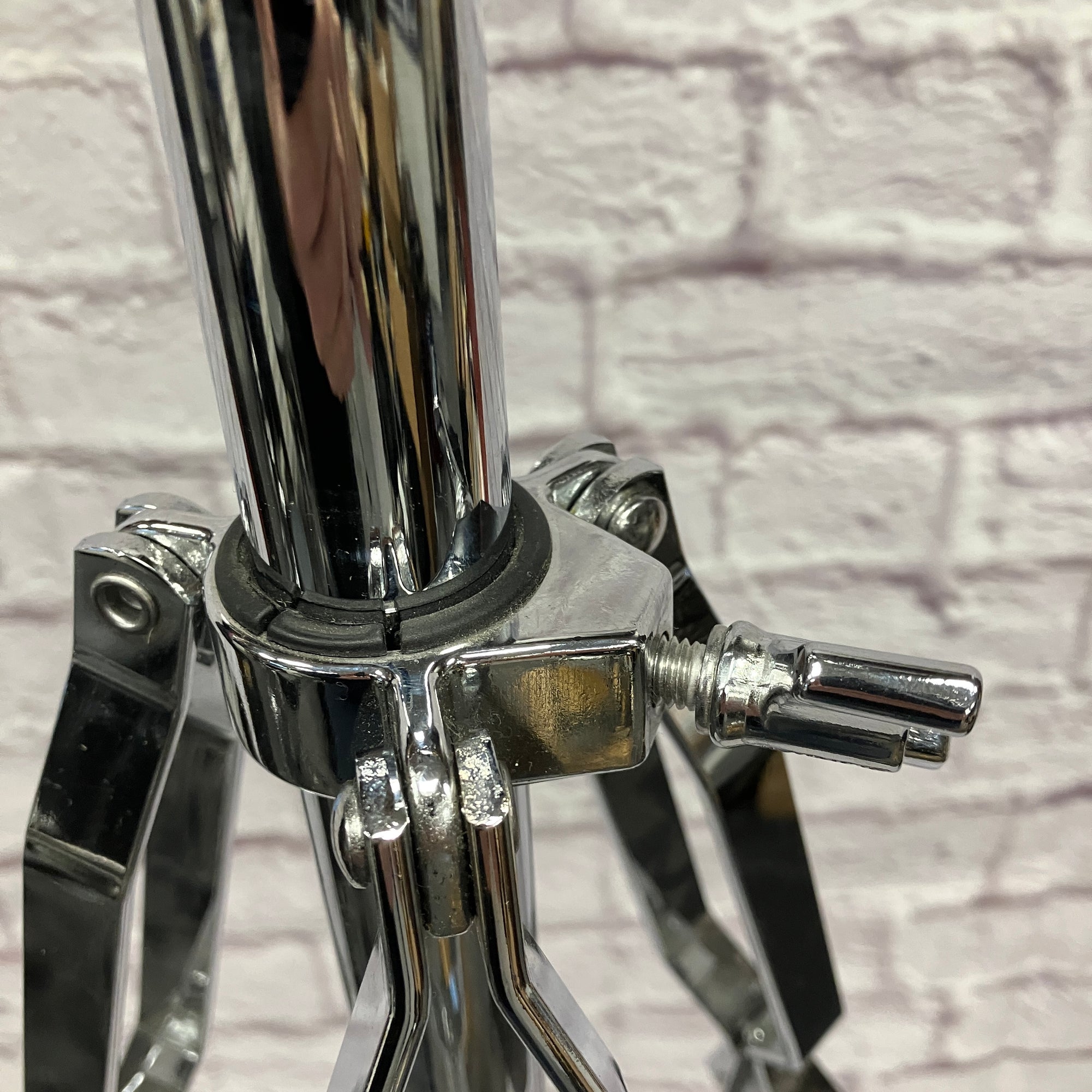 Gibraltar Tom Stand Drum Stand - Evolution Music