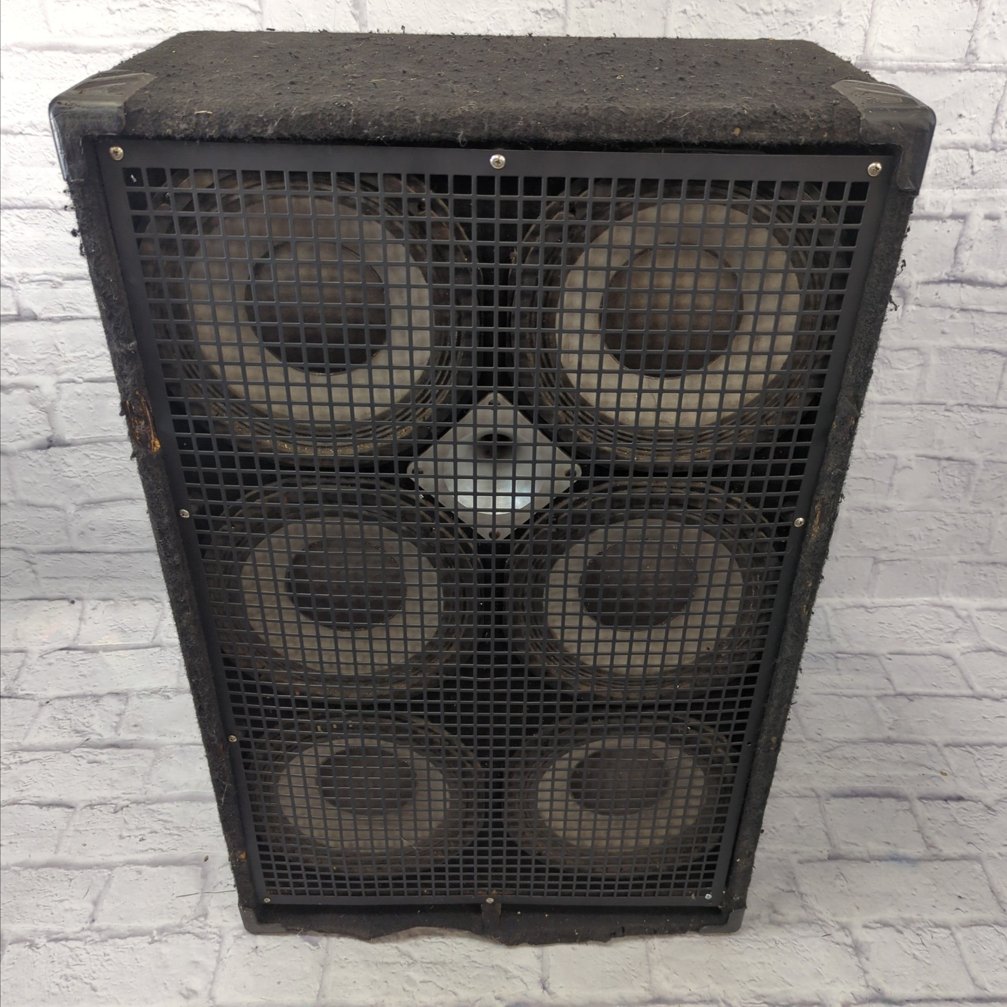 SWR 610 Bass Cabinet - Evolution Music