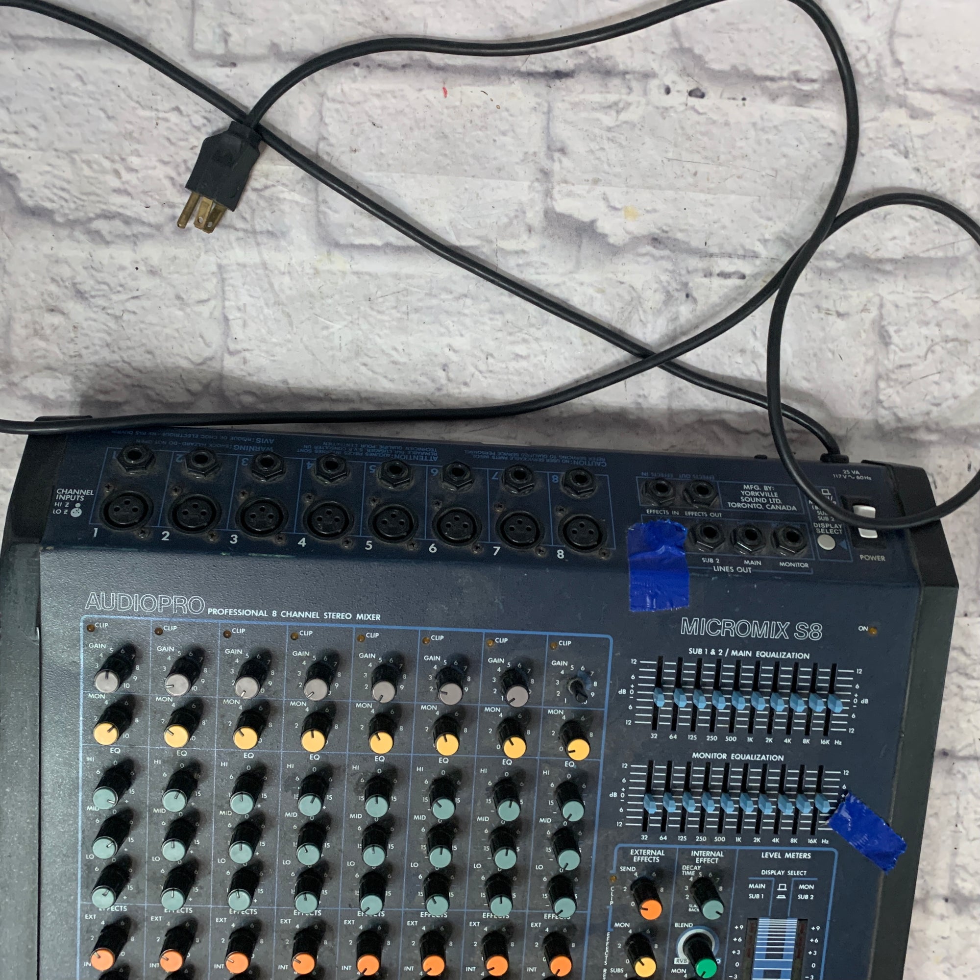 Yorkville Audiopro Micromix S8 Professional 8 Channel Stereo Mixer ...