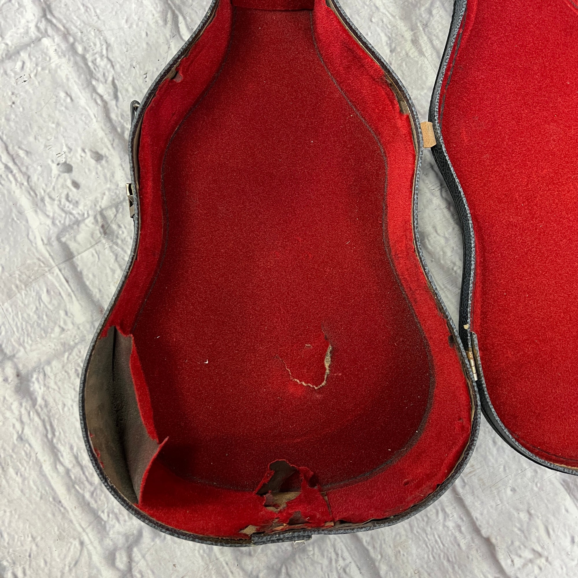 Acoustic Chipboard Case with Red Interior - Evolution Music
