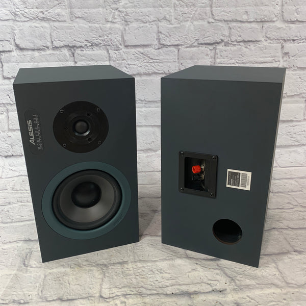 Alesis Monitor One Passive Studio Monitor Pair - Evolution Music