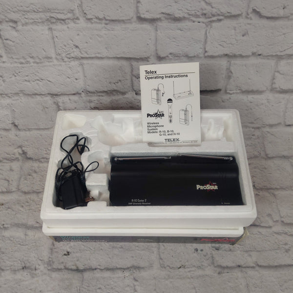 Telex R-10 VHF Diversity Receiver - Evolution Music