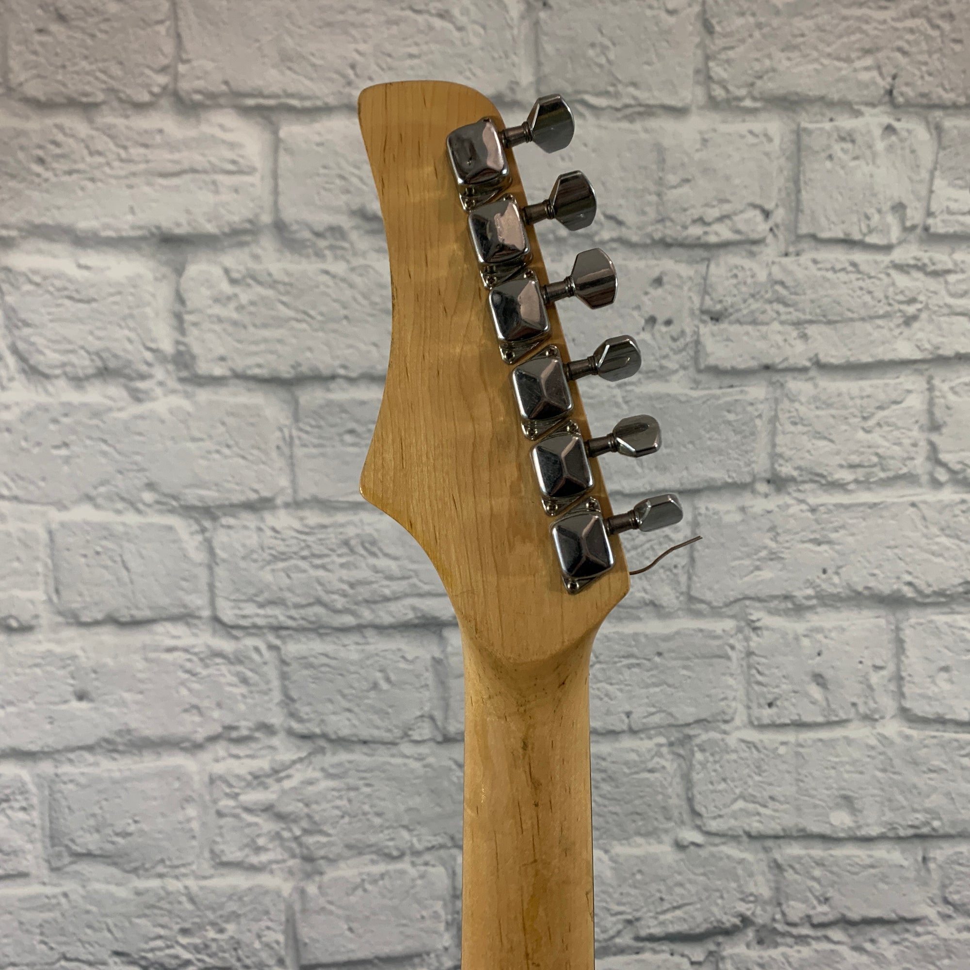 First Act ME 130 Electric Guitar - Black - Evolution Music