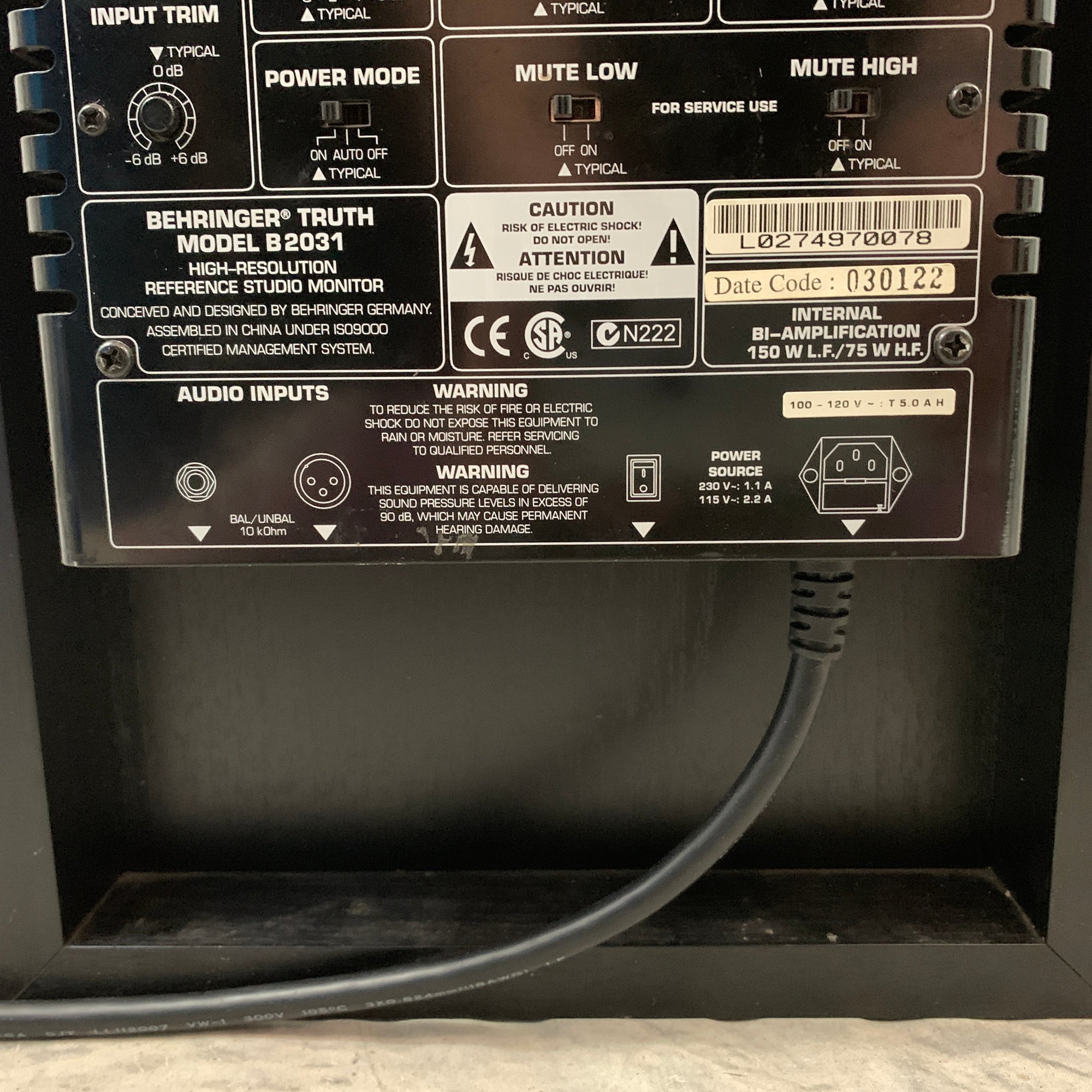 Behringer Truth B2031 Active High-Resolution Studio Monitor - Evolution ...