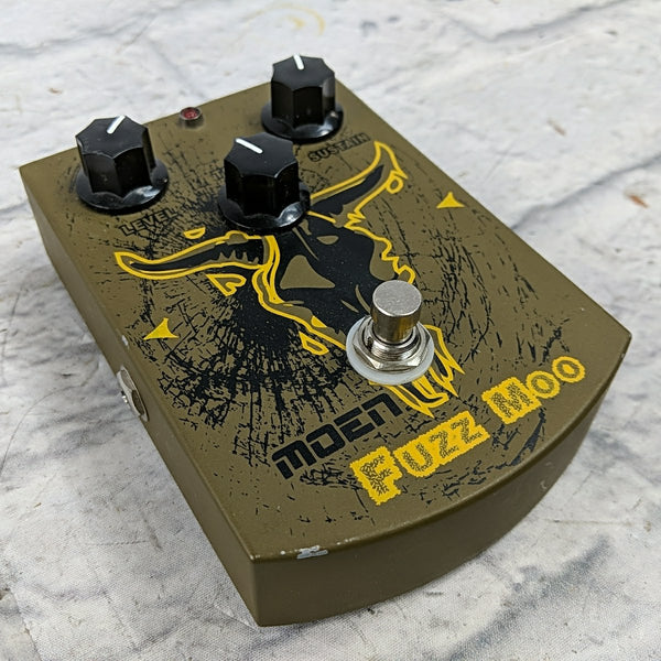 Moen Fuzz Moo Fuzz Pedal - Evolution Music