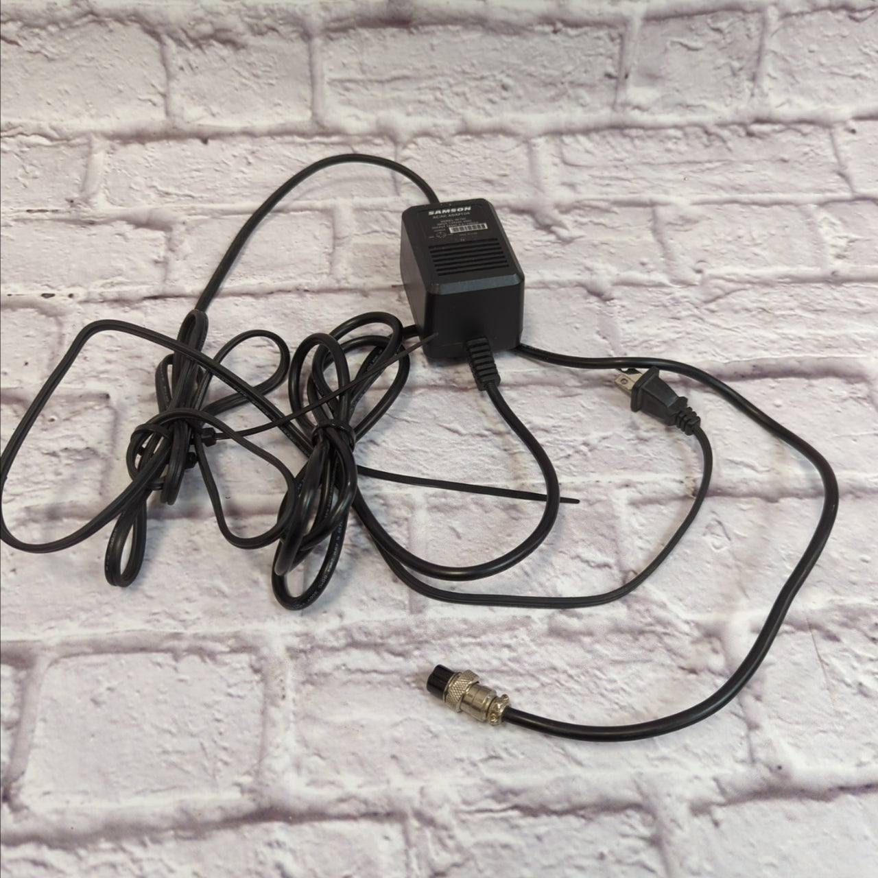 Samson MDR1064 10 Channel Mixer - Evolution Music