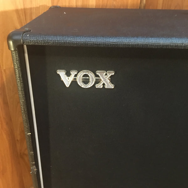 ** Vox V412BK 4x12 120w Guitar Cabinet - Evolution Music