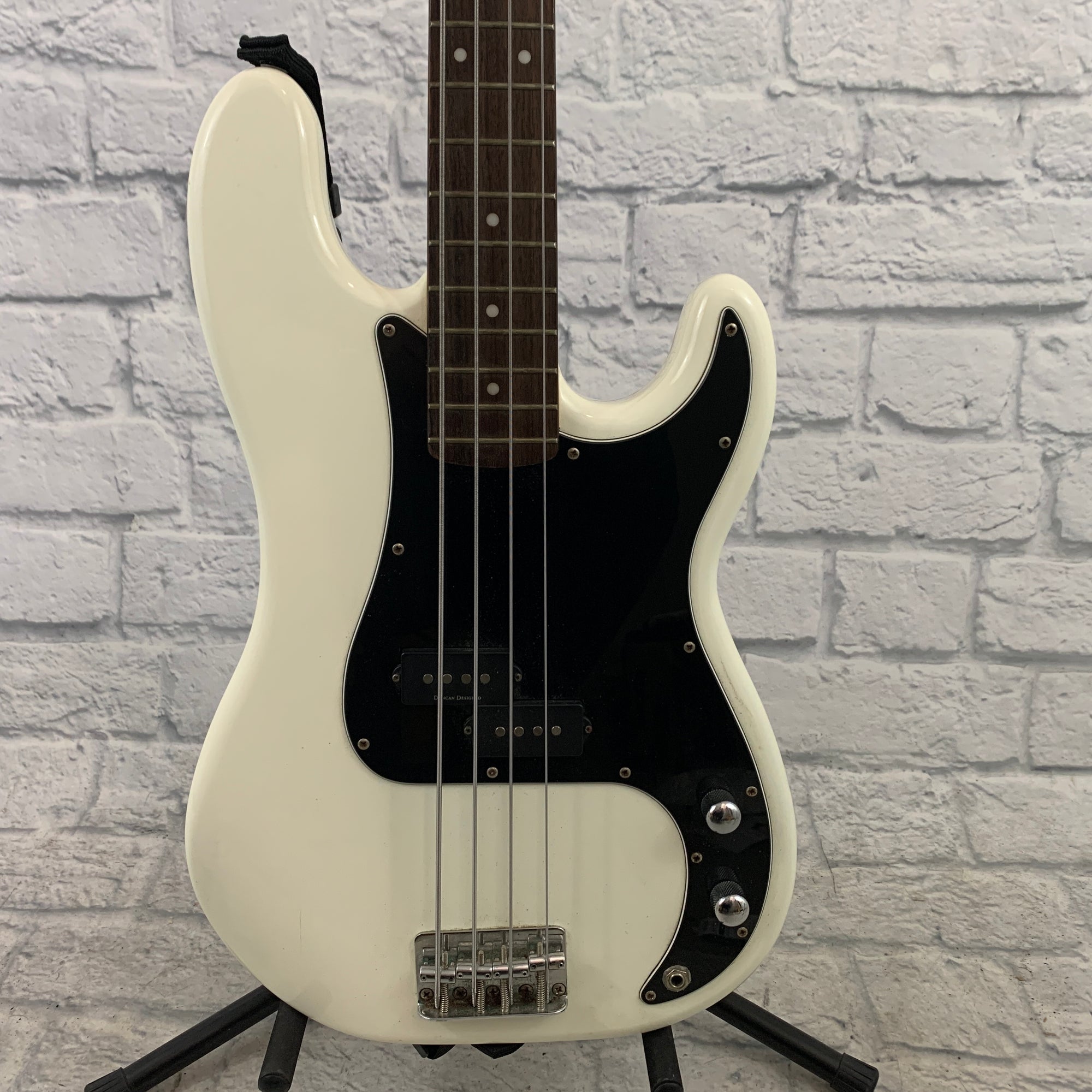 Squier Precision 4 String Bass Guitar - Evolution Music