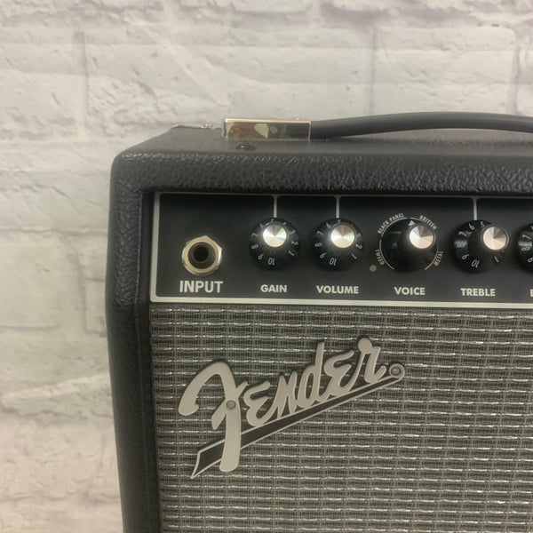 Fender Champion 20 Guitar Combo Amp - Evolution Music