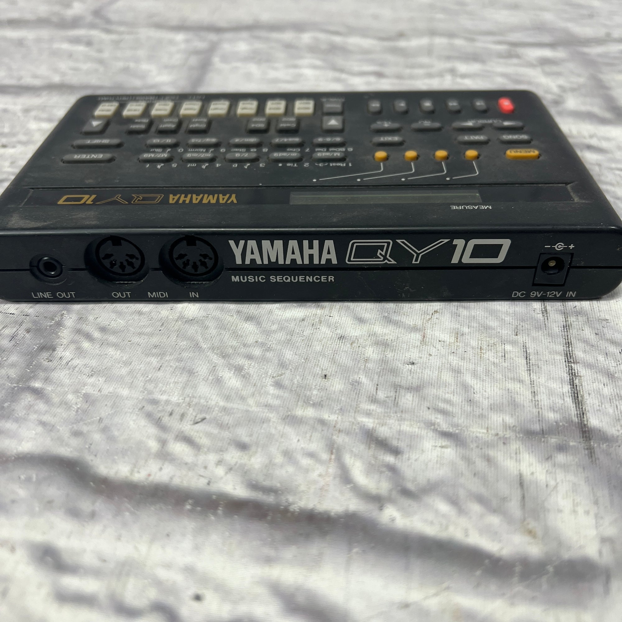 Yamaha QY10 Controller - Evolution Music