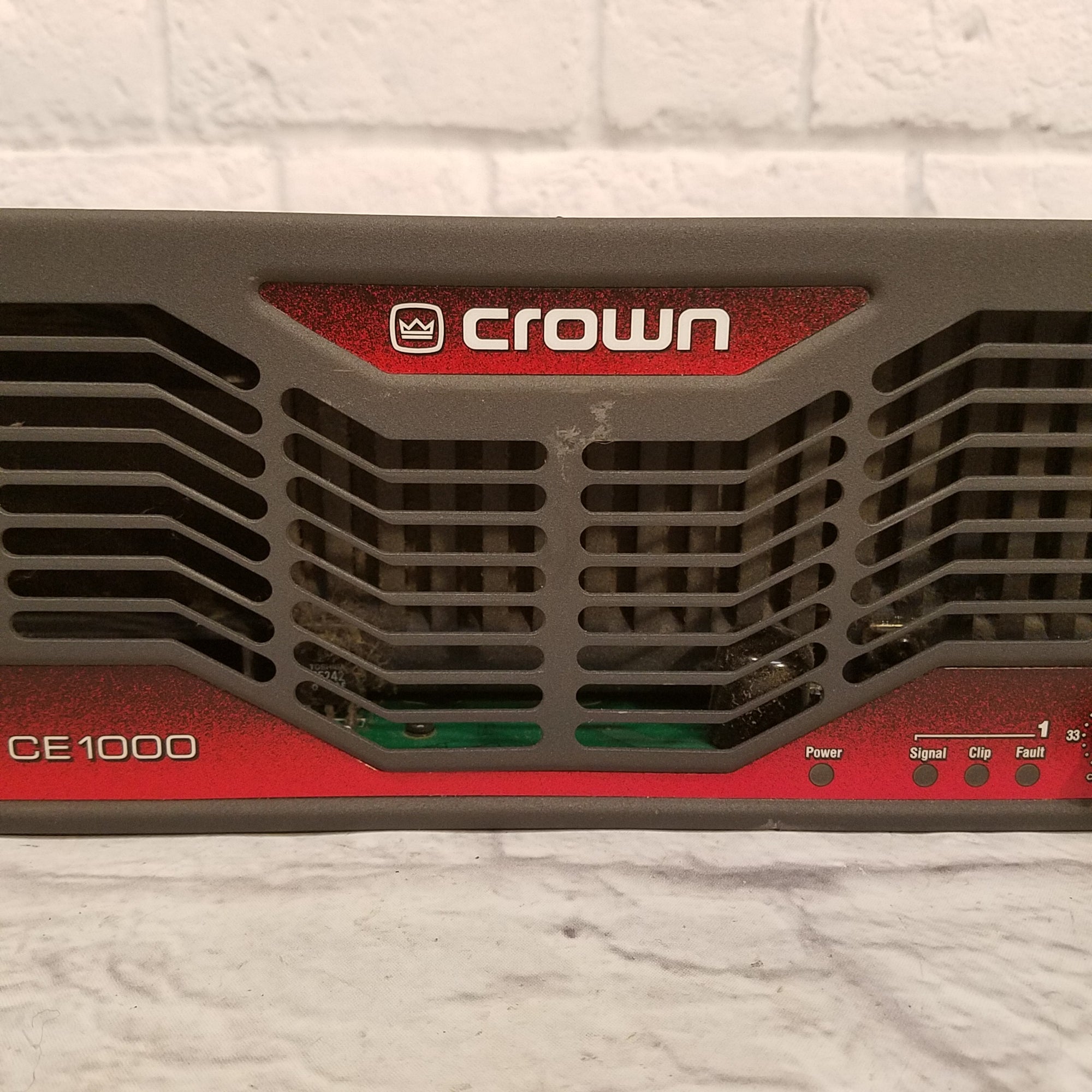 Crown CE1000 2-Channel Power Amplifier - Evolution Music