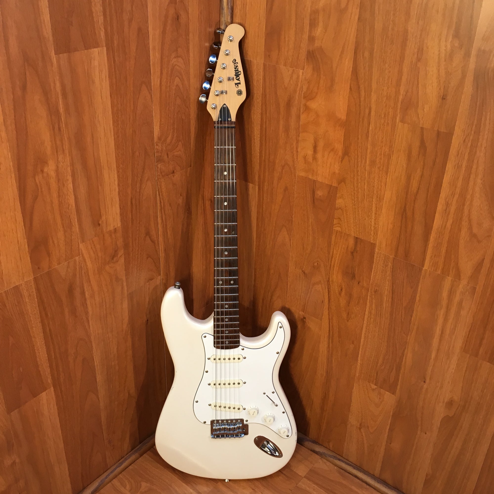 Lotus White Strat Style Electric Guitar - Evolution Music