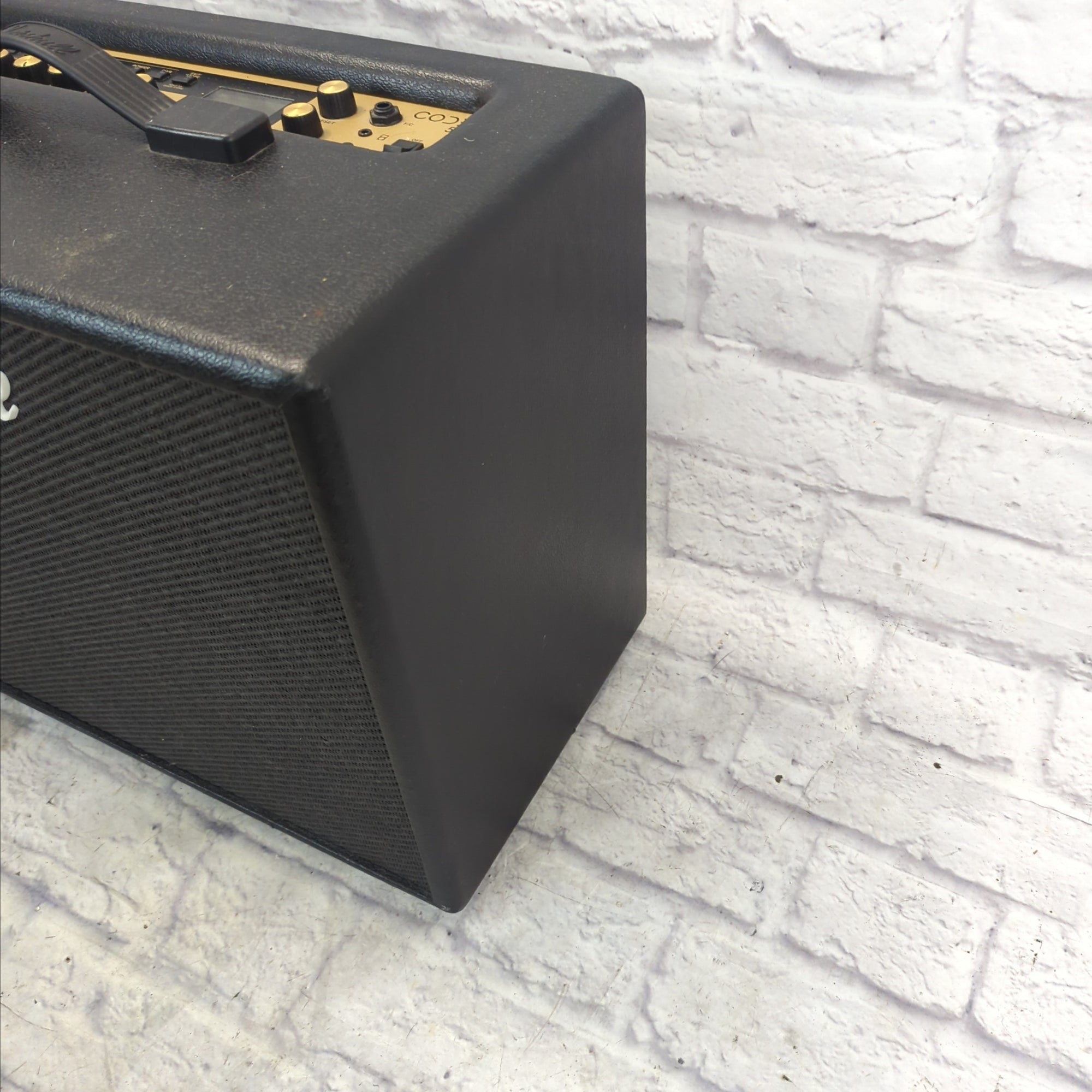 Marshall Code 50 1x12" 50-watt Digital Modeling Combo Amp & foot switc ...