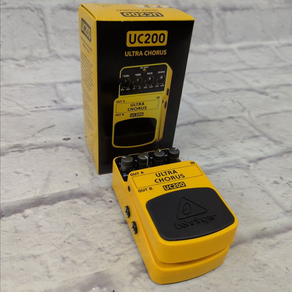 Behringer UC200 Ultra Chorus - Evolution Music