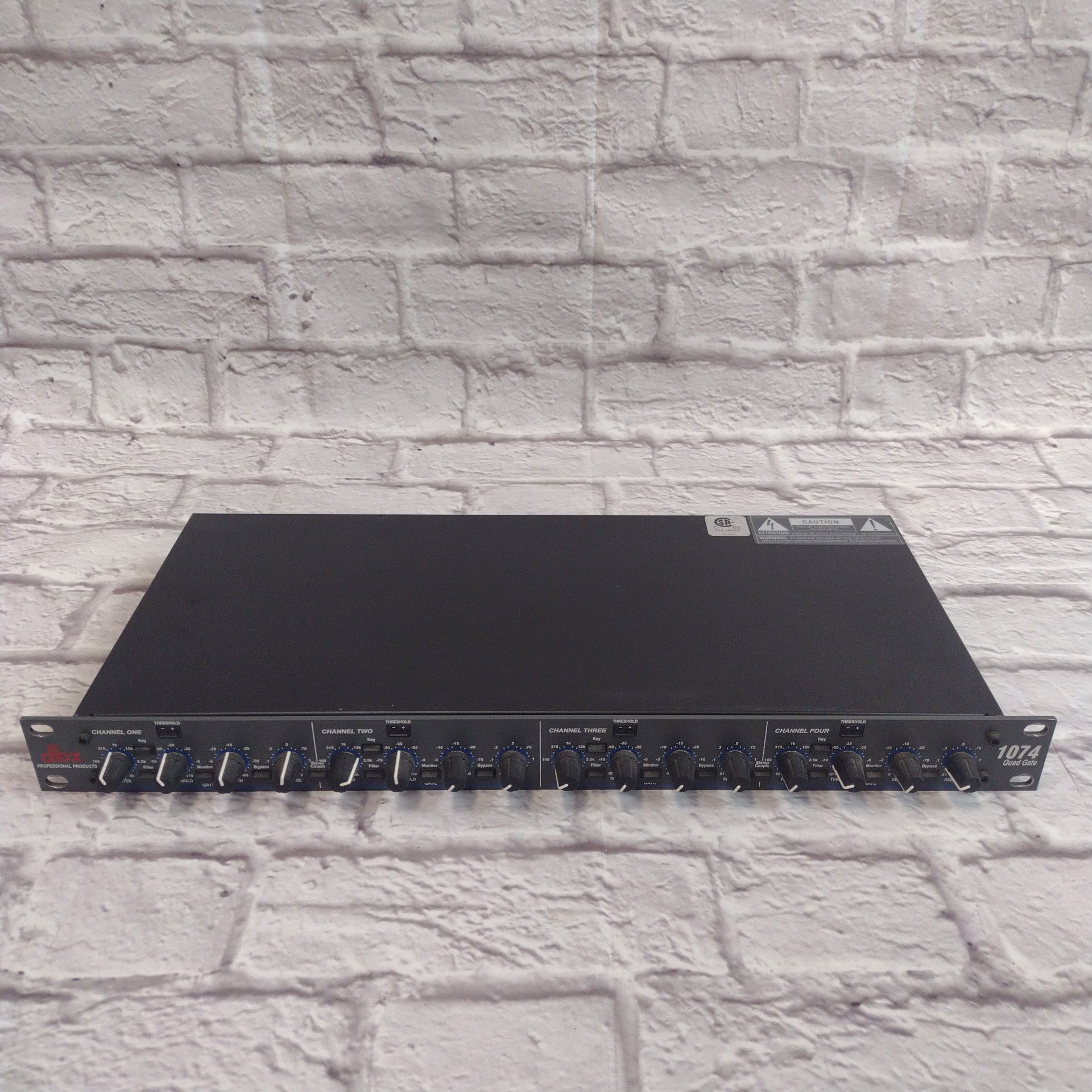 DBX 1074 Quad Gate - Evolution Music