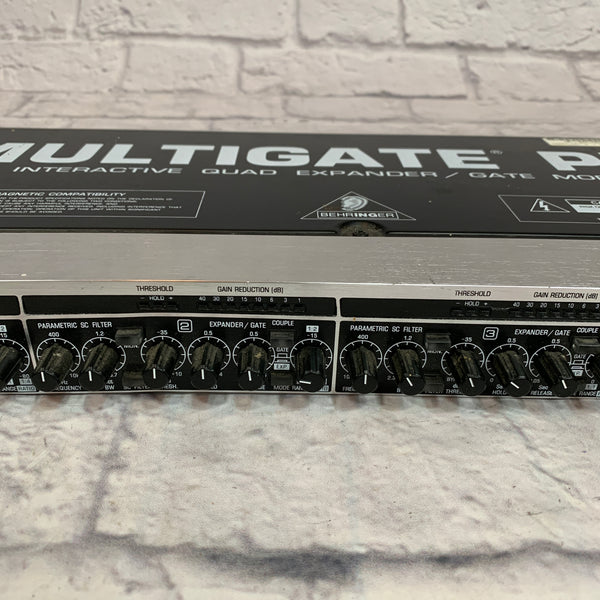 Behringer Multigate Pro XR 4400 - Evolution Music