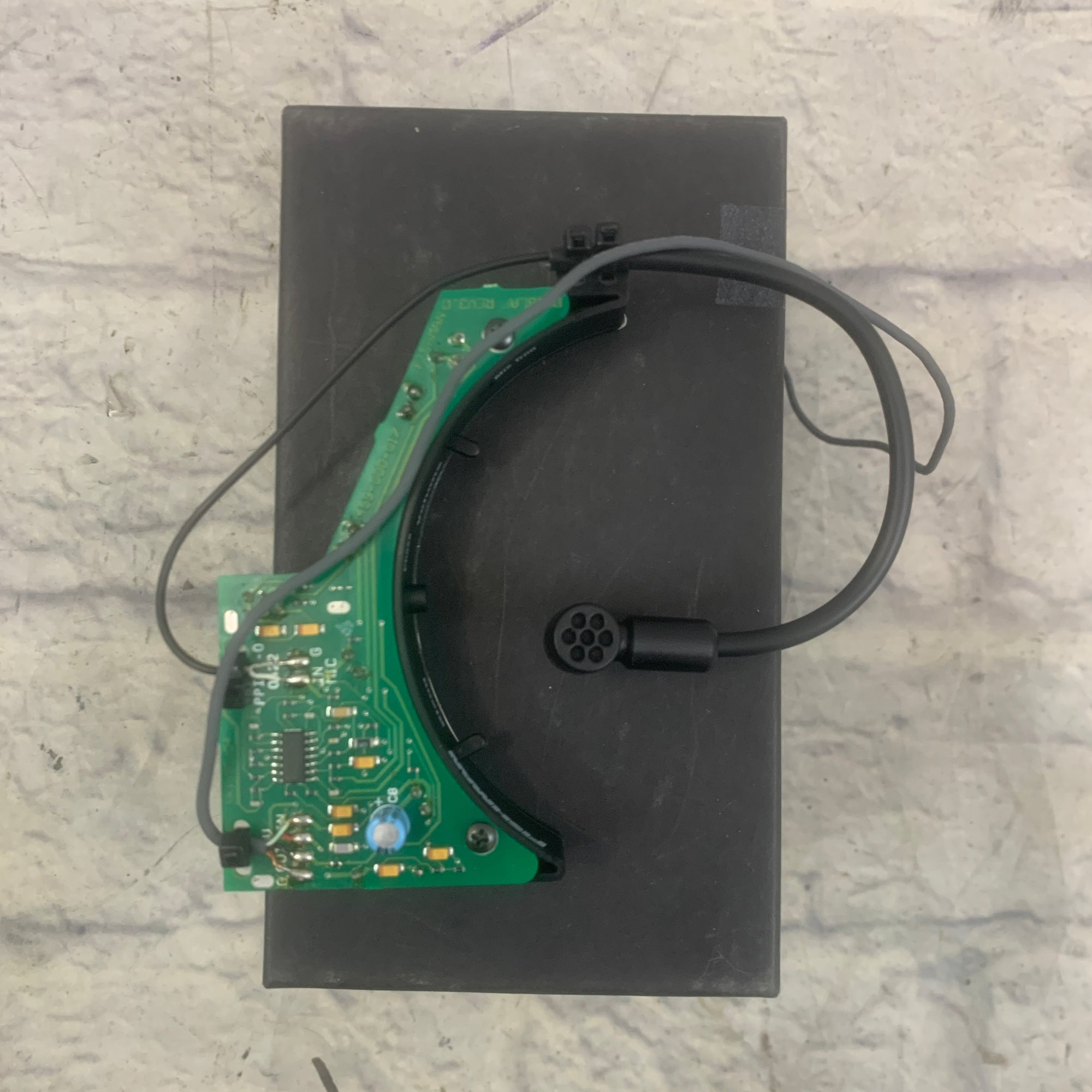 Fishman Ellipse Matrix Blend Acoustic Guitar Pickup - Evolution Music