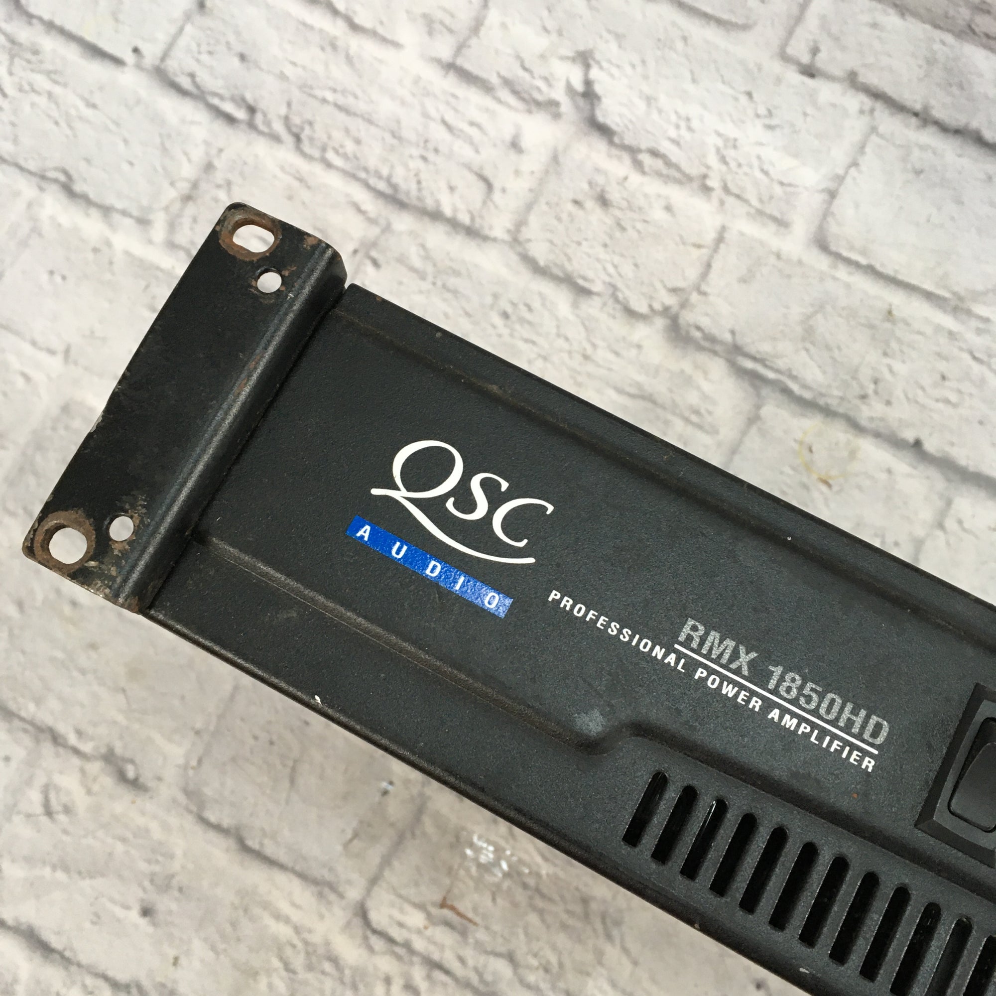QSC RMX 1850HD Power Amp - Evolution Music