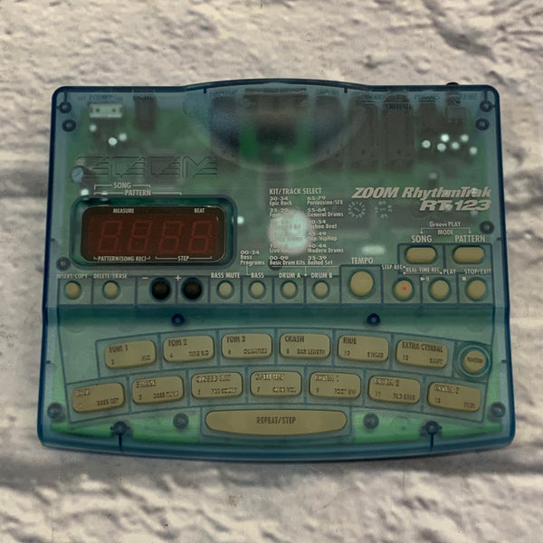 Zoom RhythmTrak RT-123 Drum Machine - Evolution Music