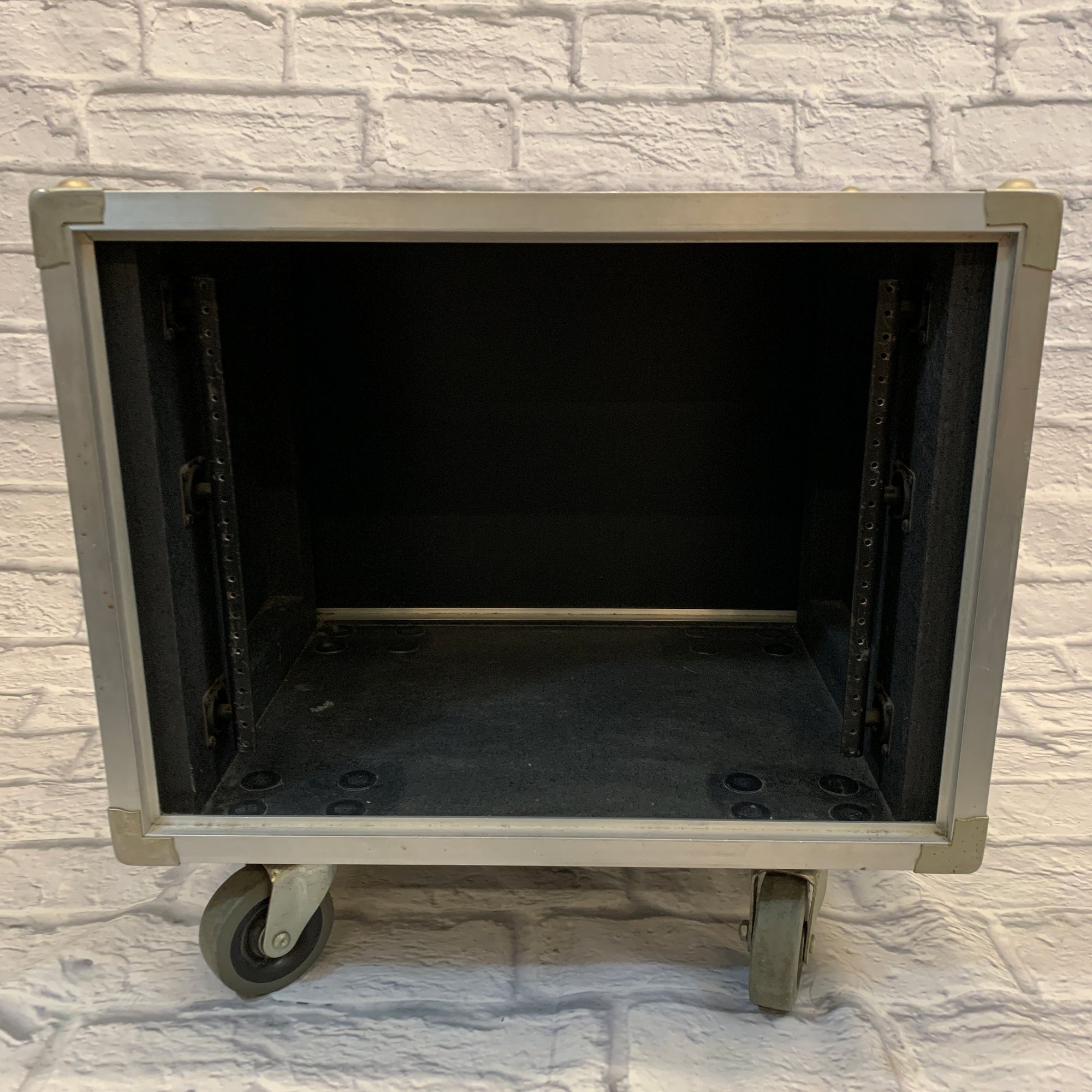 Mesa Boogie SUS-4 Super Shock-Mount System 8U Rack Case - Evolution Music