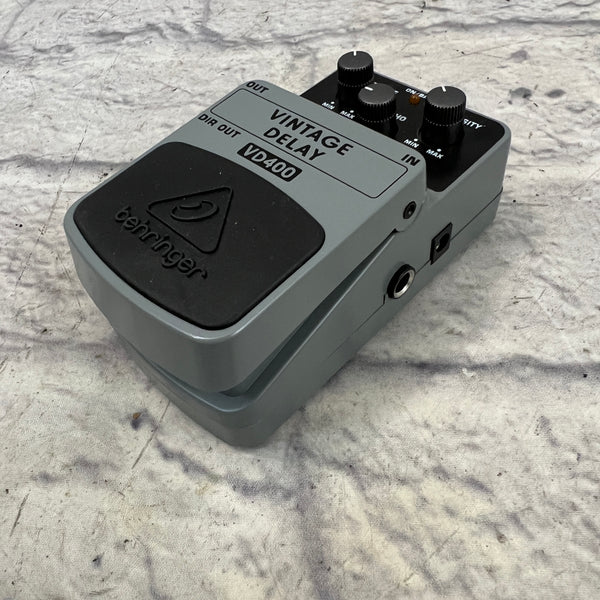 Behringer VD400 Delay Pedal - Evolution Music