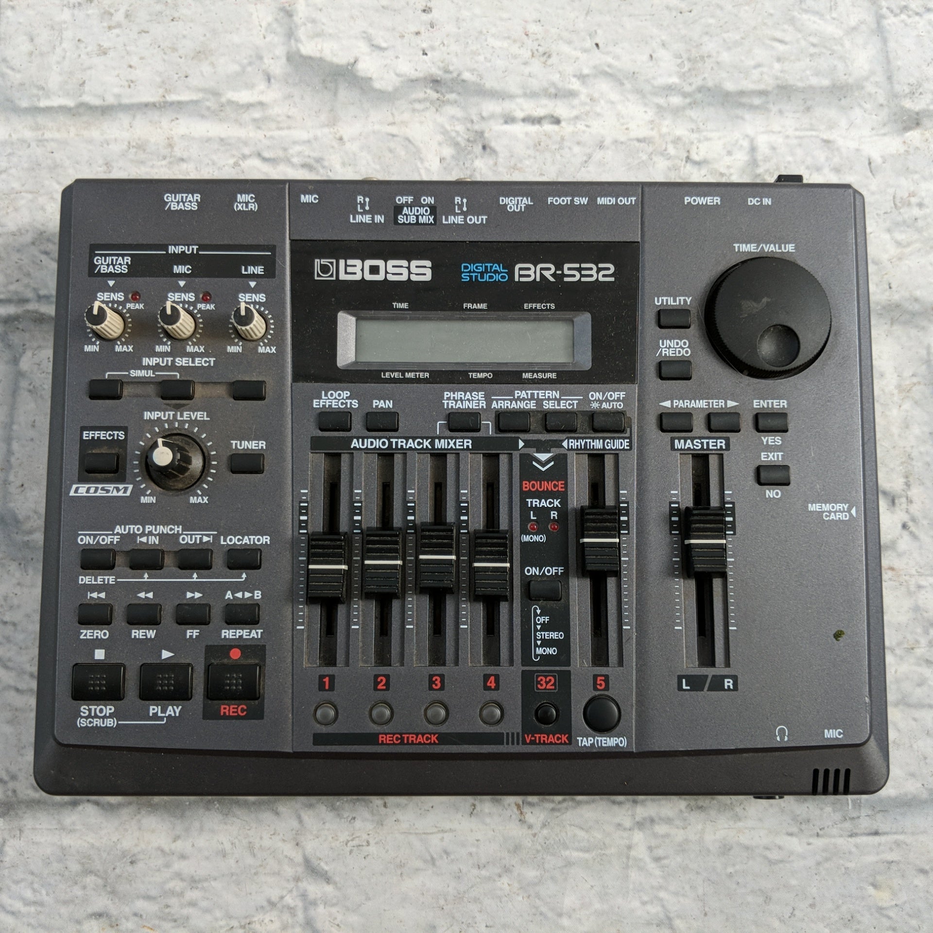 Boss BR-532 Digital Studio Compact 4-Track Recorder - Evolution Music