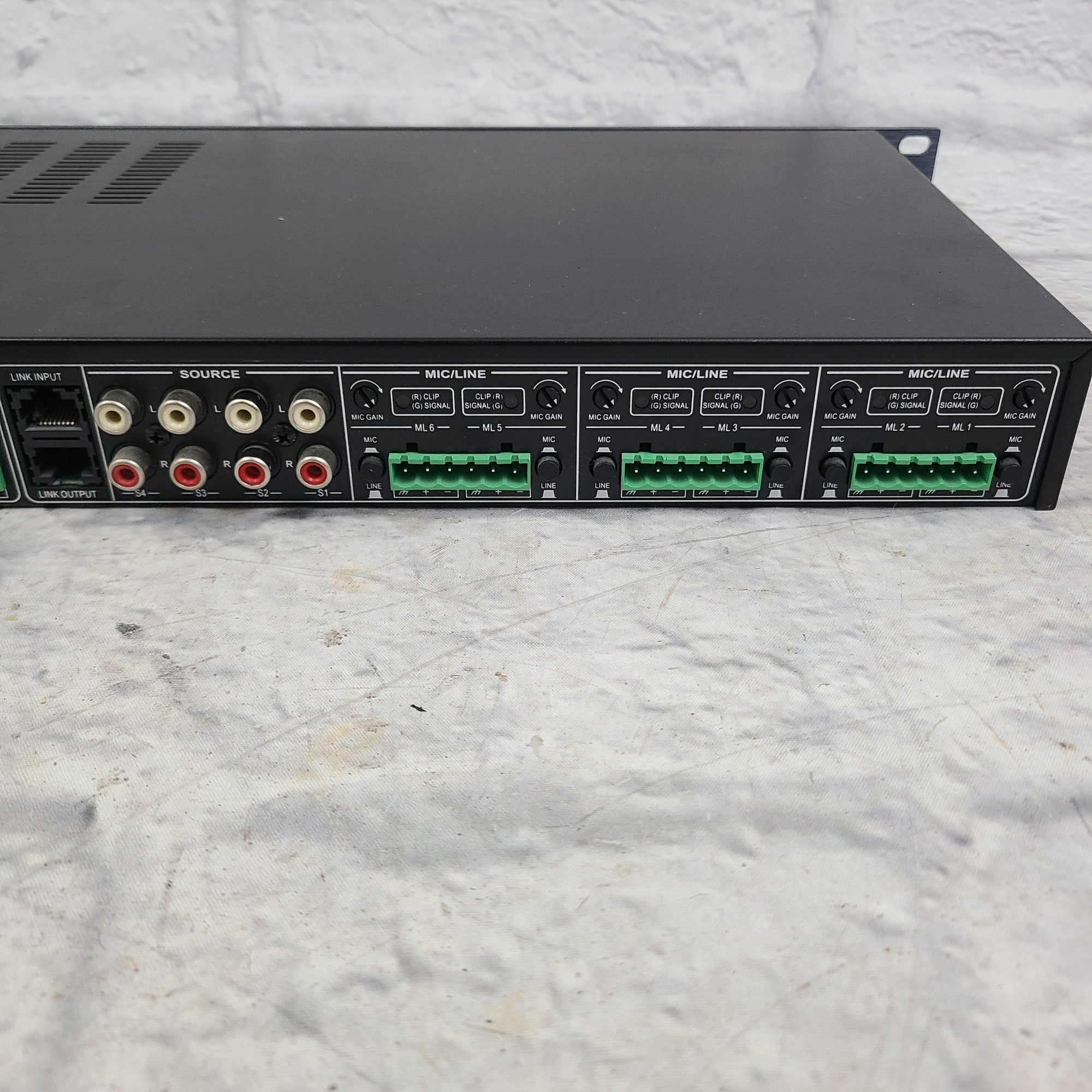 DBX Zone Pro 1260 Rack Unit - Evolution Music