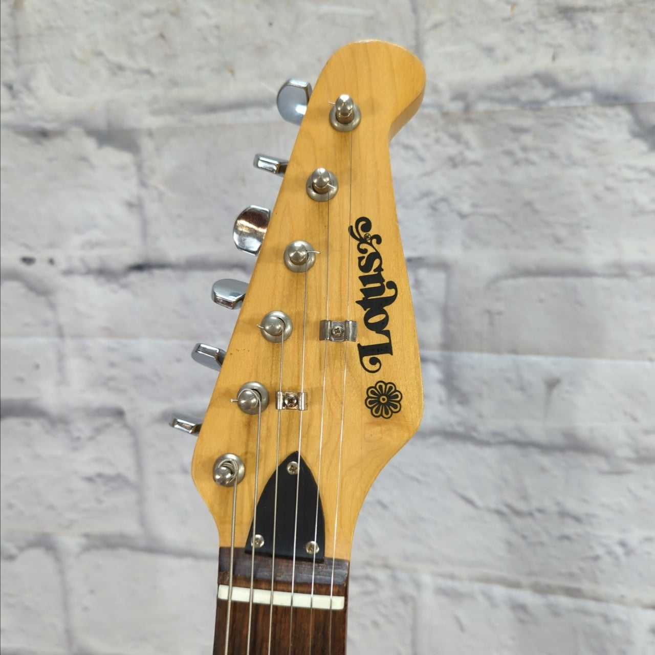 Lotus Stratocaster Electric Guitar - Evolution Music
