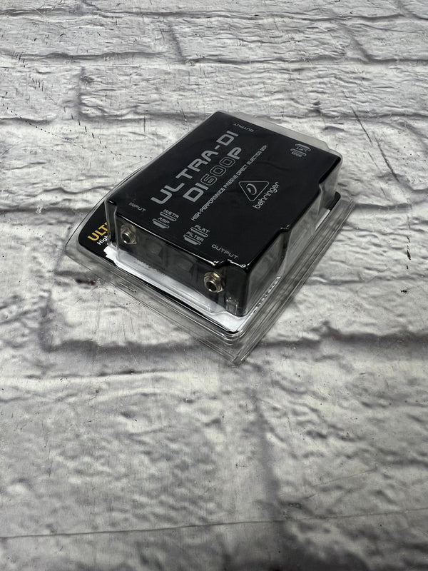 Behringer DI600P DI Box - Evolution Music