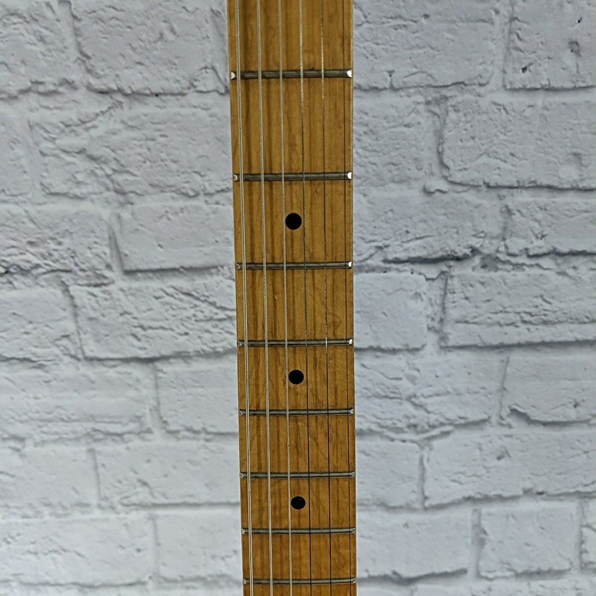 AXL Strat Style Cream HSS Electric Guitar - Evolution Music