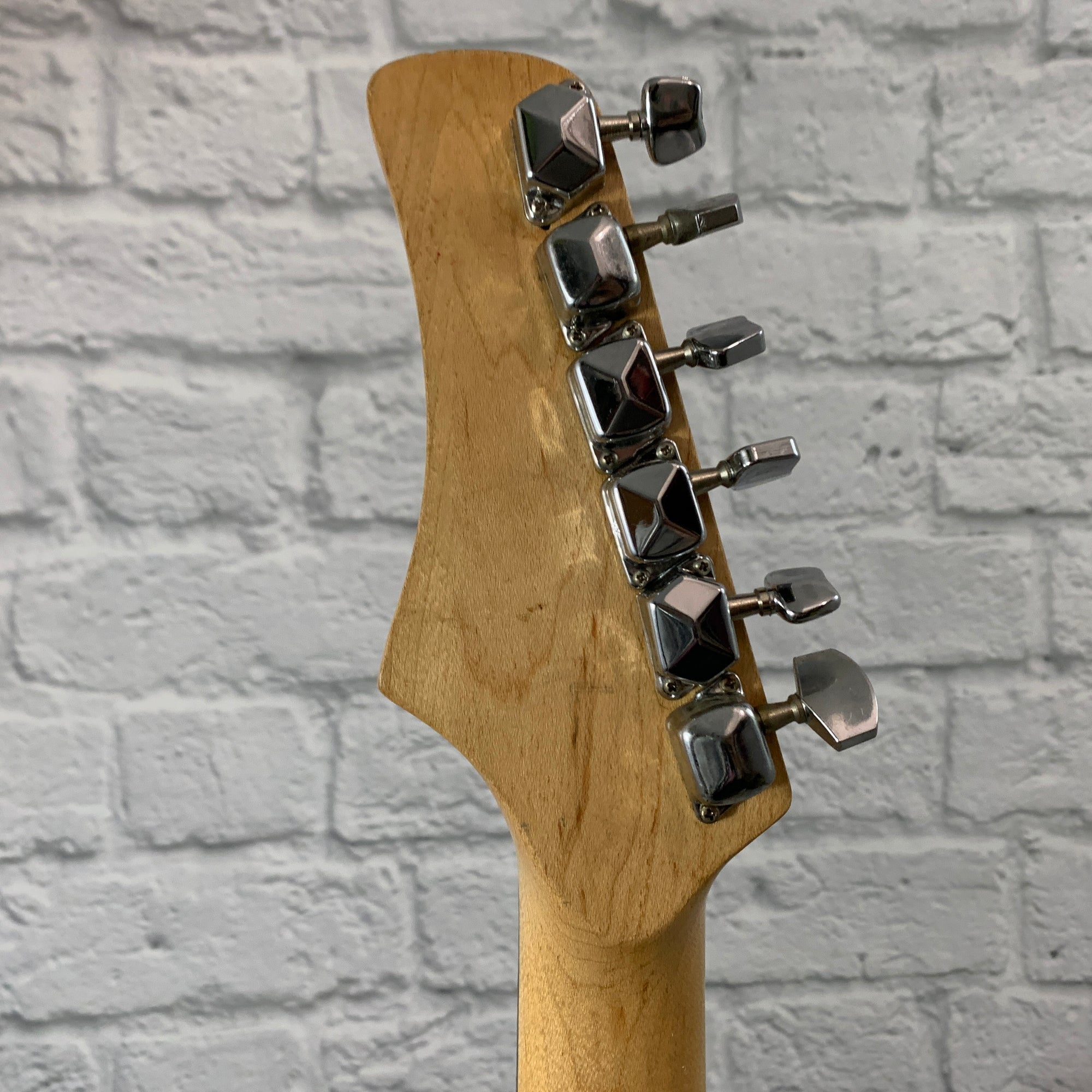 First Act Strat-Style Electric Guitar - Evolution Music