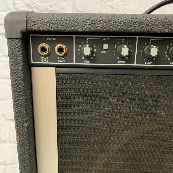 Peavey Basic 60 Bass Combo Amp - Evolution Music