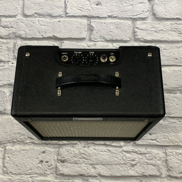 Fender Pro Junior III Guitar Combo Amp - Evolution Music