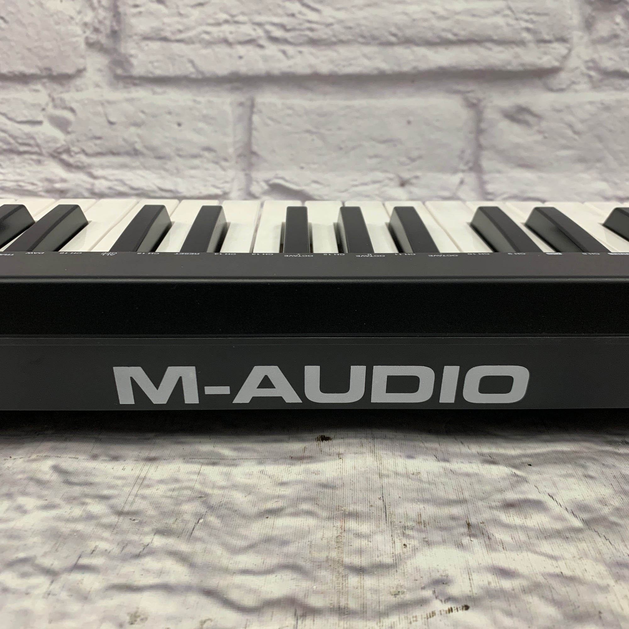 M-Audio 49-Key Midi USB Keyboard Controller - Evolution Music