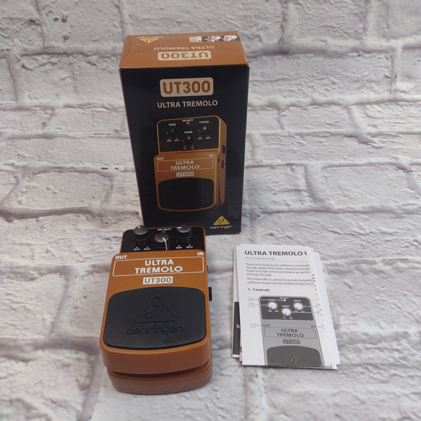 Behringer UT300 Ultra Tremolo Pedal - Evolution Music
