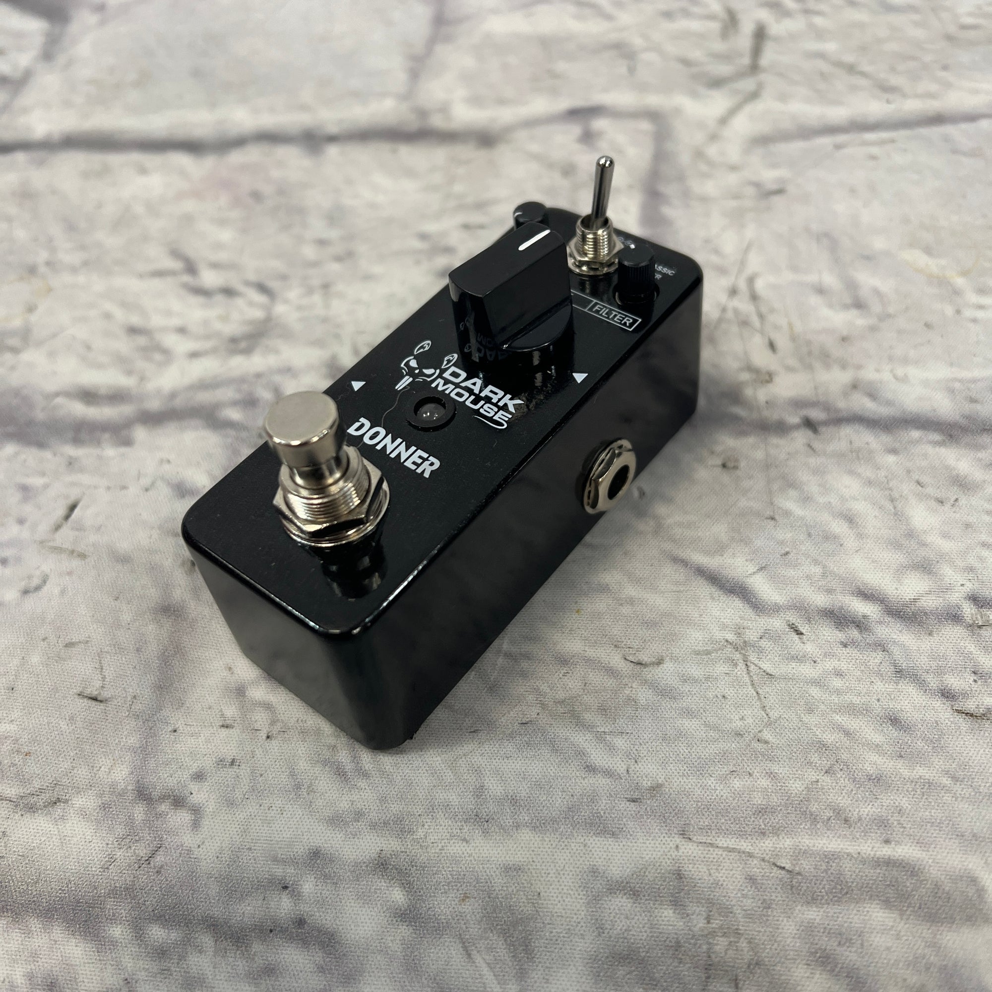 Donner Dark Mouse Rat Style Mini Distortion Pedal - Evolution Music