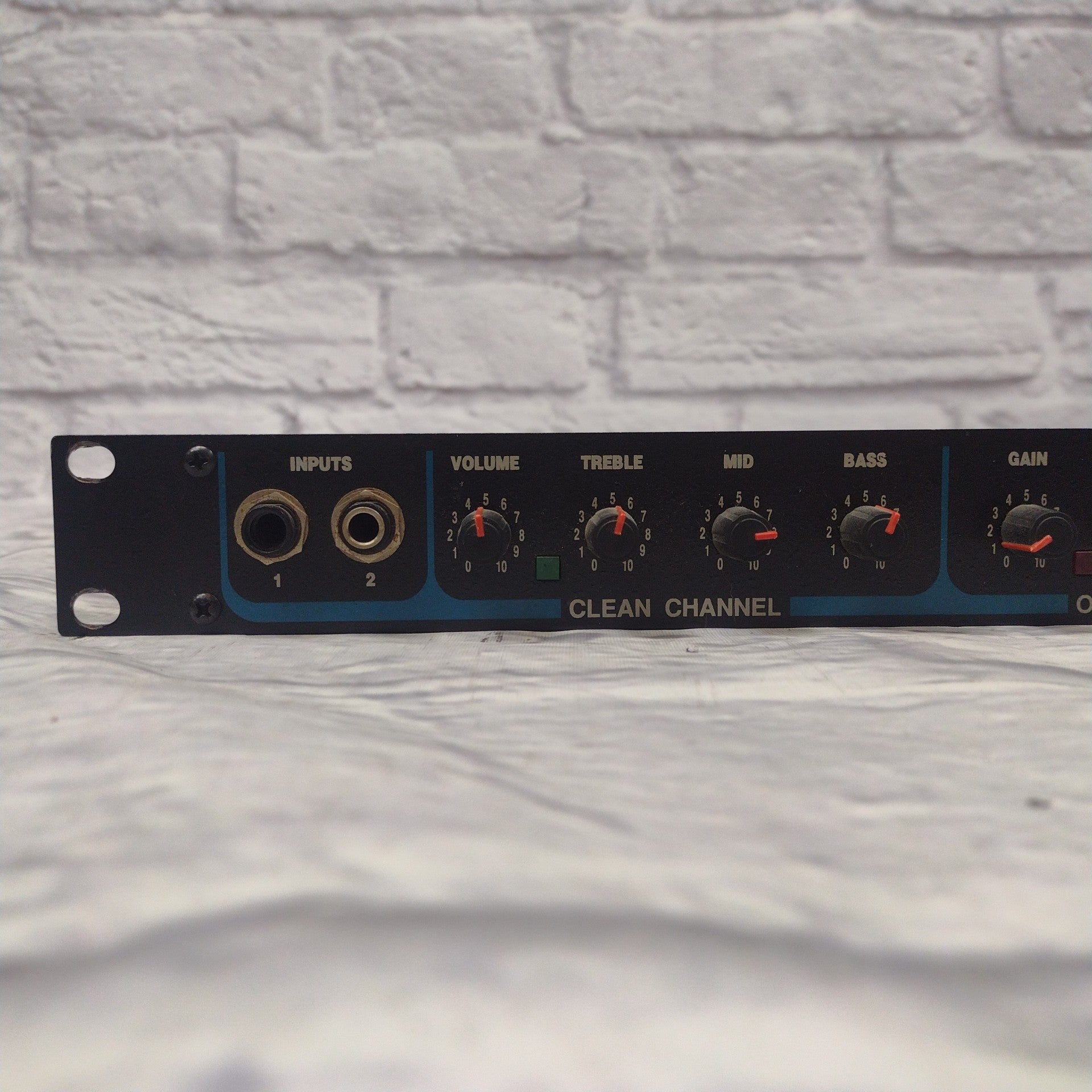 Fender M-80 Rack Preamp - Evolution Music