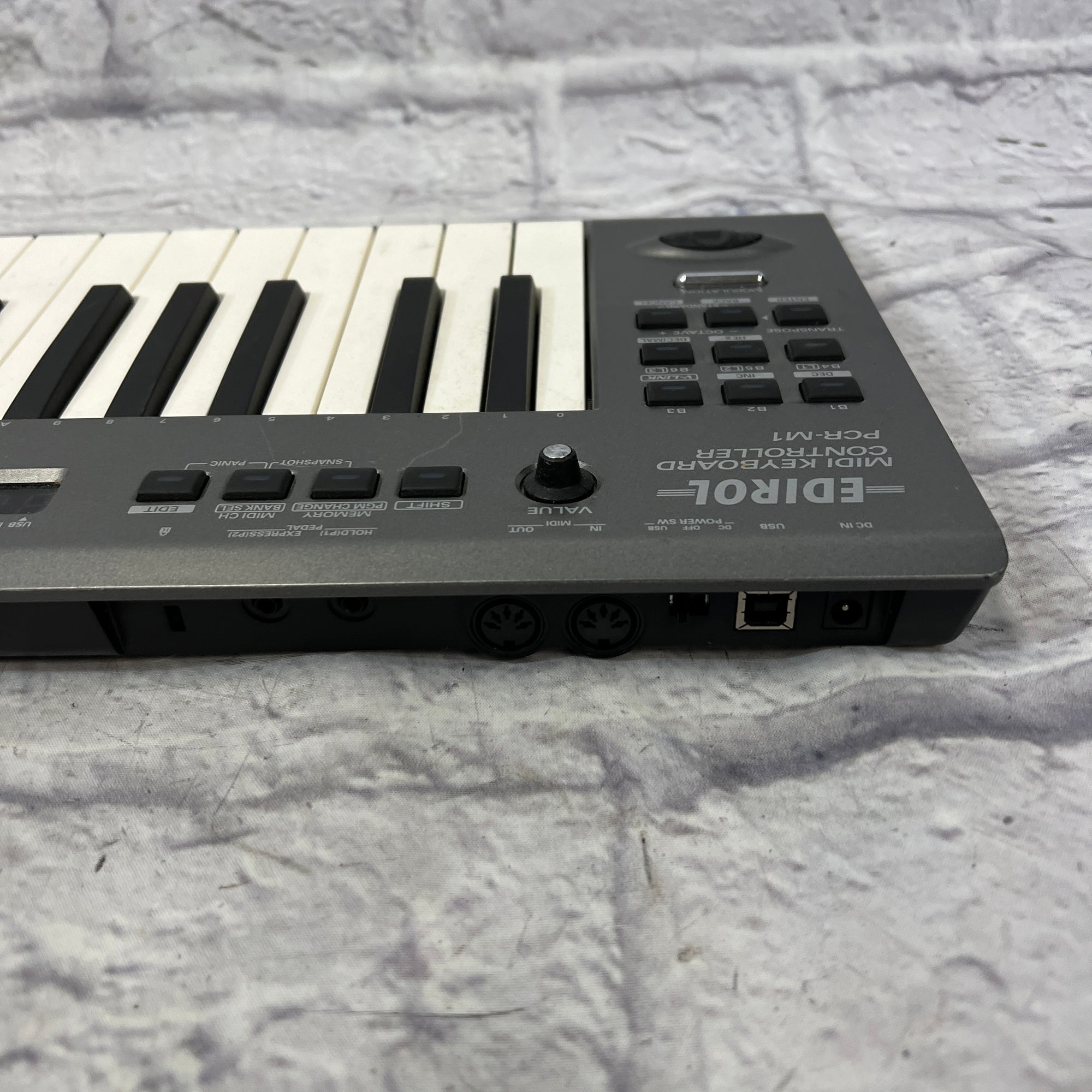 Edirol PCR-M1 25-Key USB MIDI Controller - Evolution Music