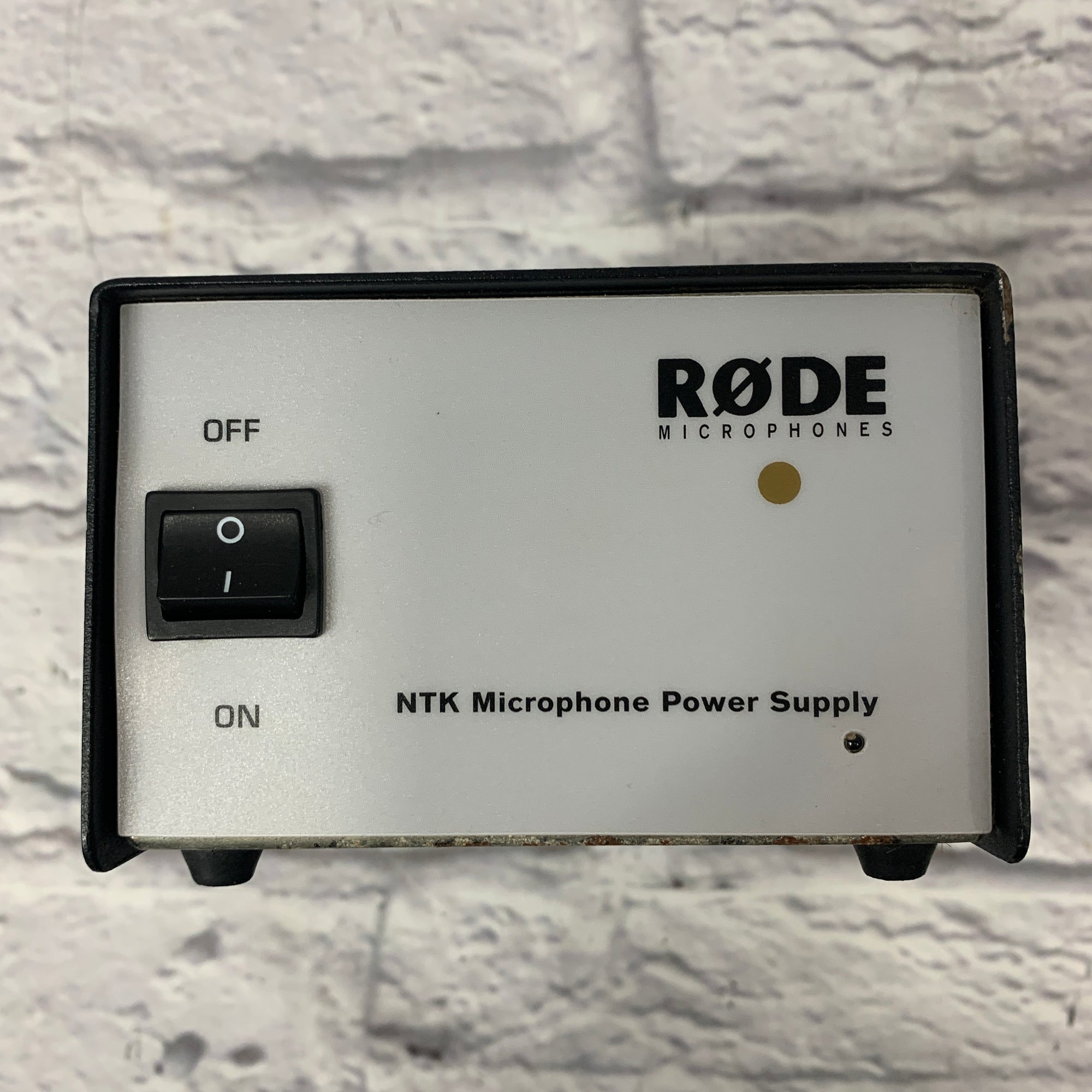 Rode NTK Large Diaphragm Cardioid Tube Condenser Microphone - Evolution Music