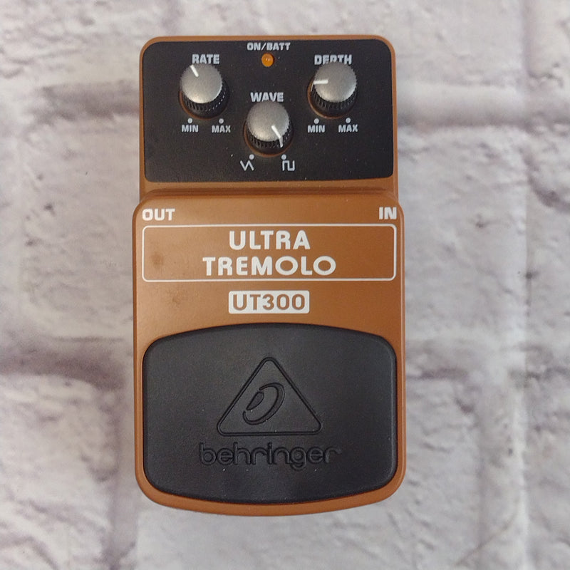 Behringer UT300 Ultra Tremolo Pedal - Evolution Music