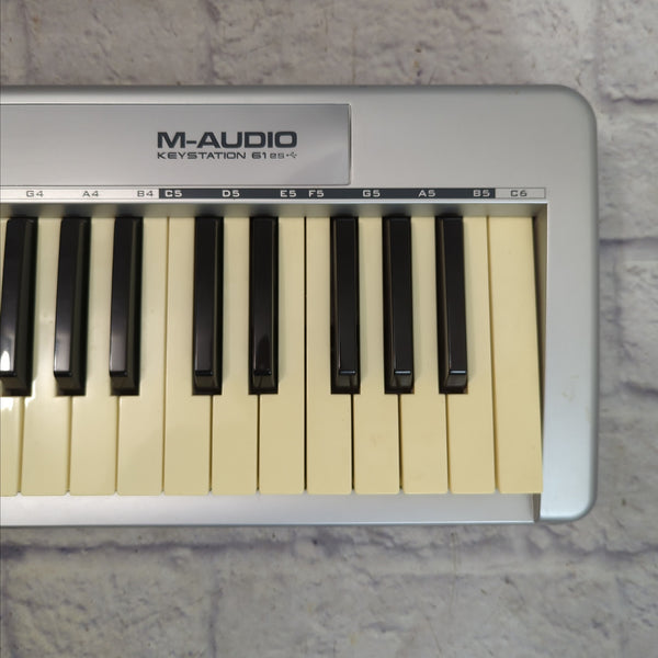 M Audio Keystation 61 es USB Midi Controller - Evolution Music