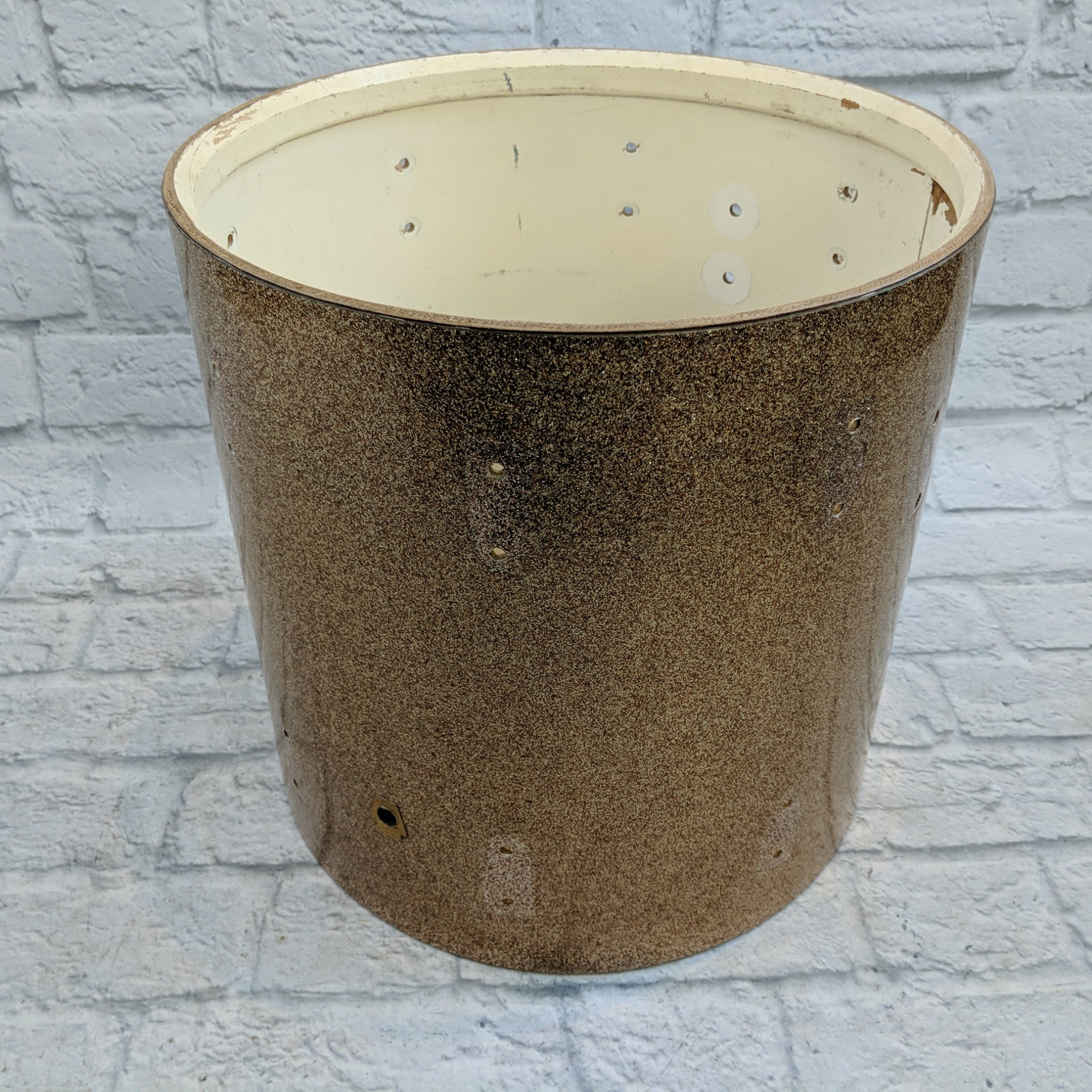 Ludwig 1967 Champagne Sparkle 16x16 Floor Tom Shell - Evolution Music