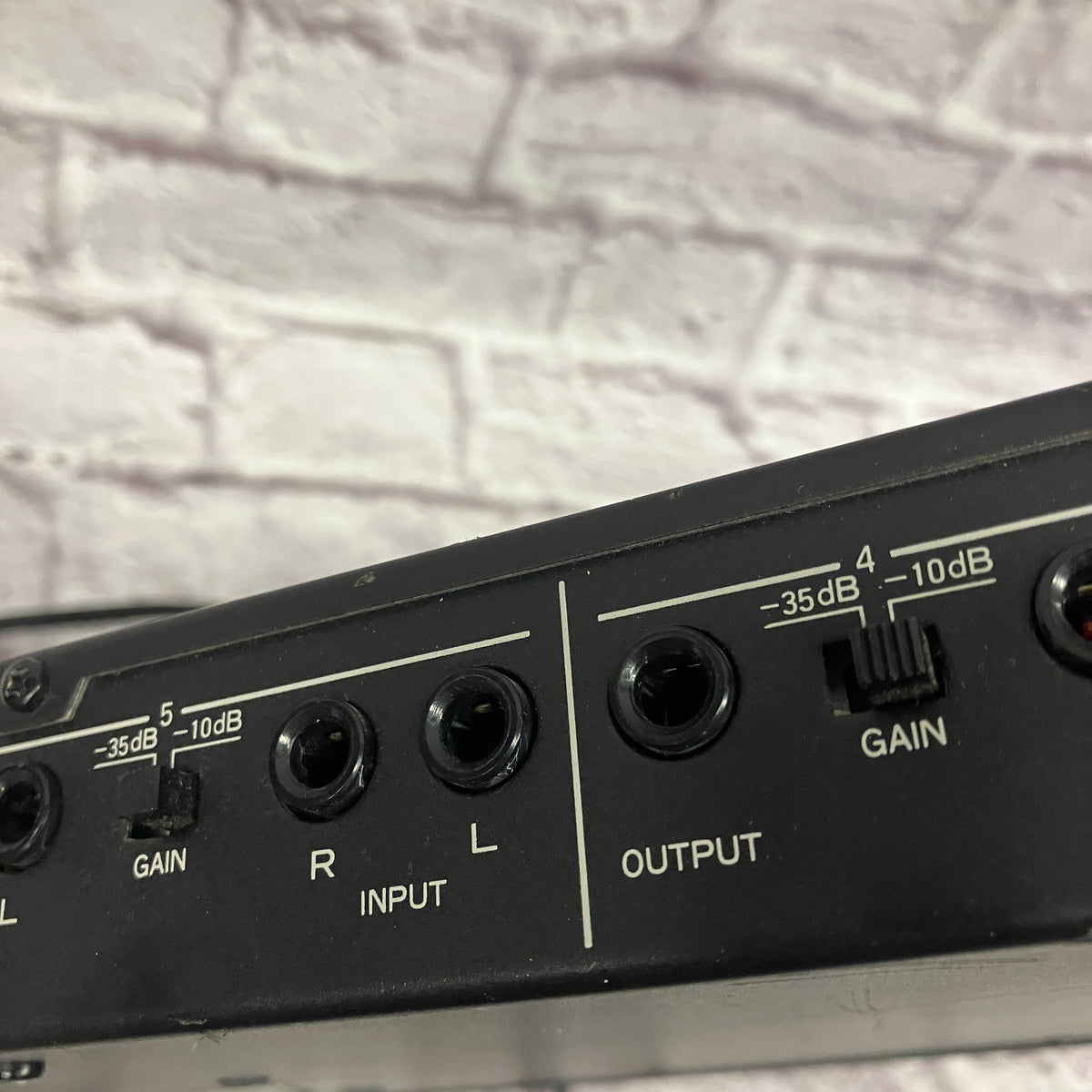 Korg KME-56 Rack EQ - Evolution Music