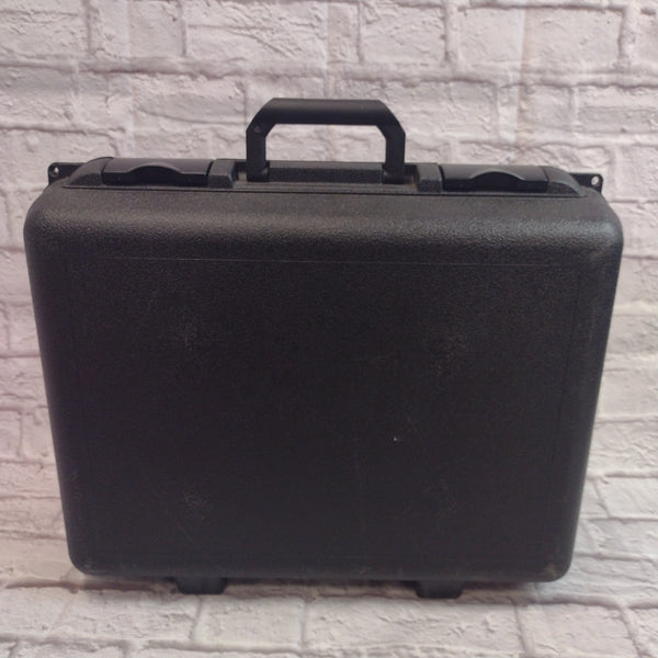 Shure WA610 Hard Wireless Microphone Outfit Case - Evolution Music
