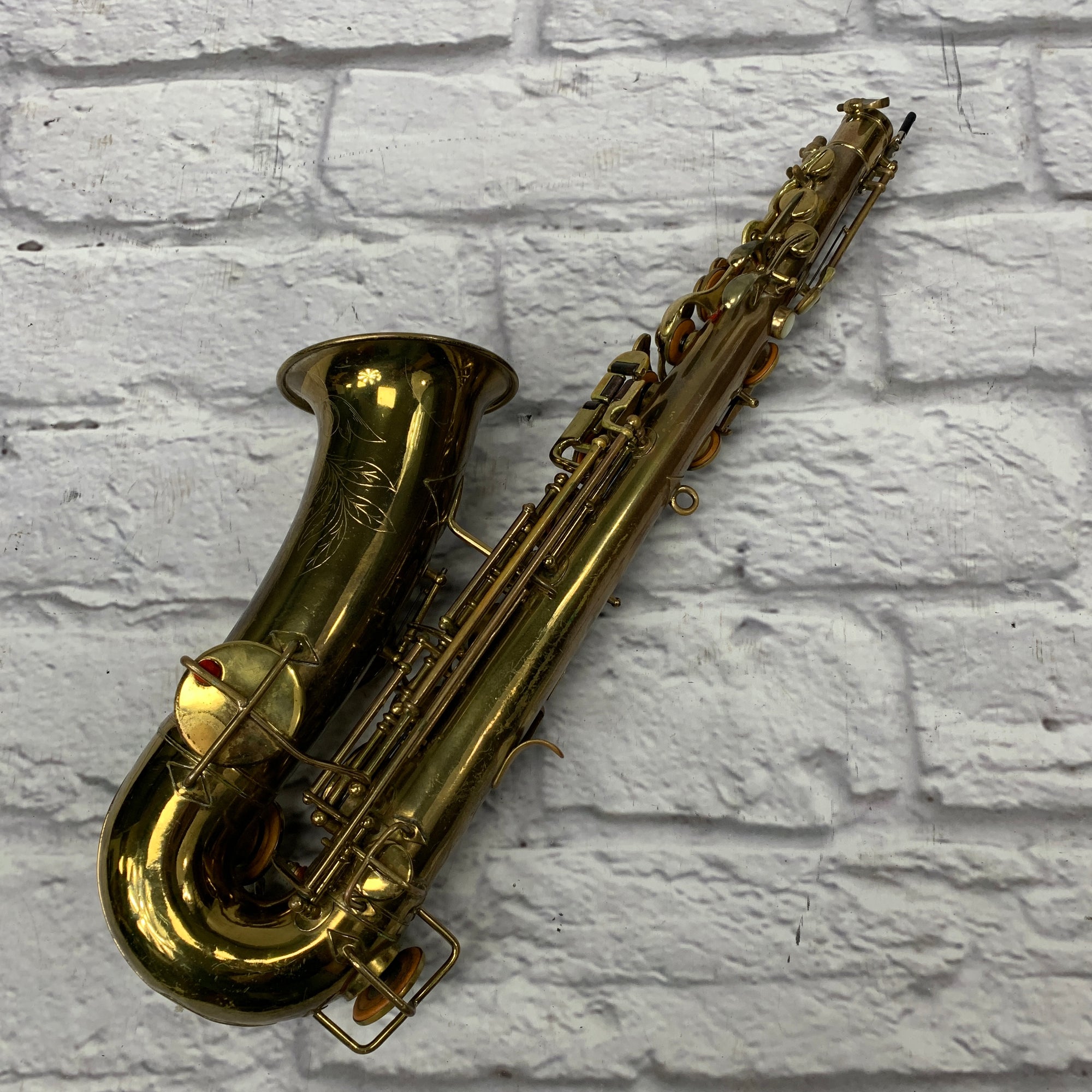 Vintage Buescher True Tone Alto Saxophone 1920s - Evolution Music