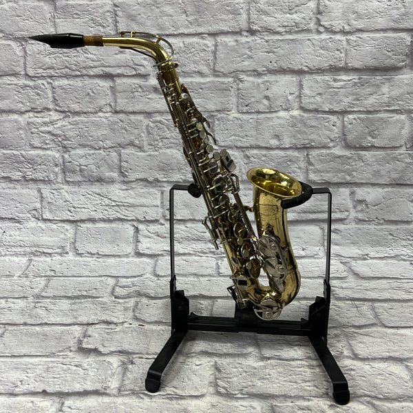 Selmer Bundy II Saxophone w/Case and mouthpiece - Evolution Music